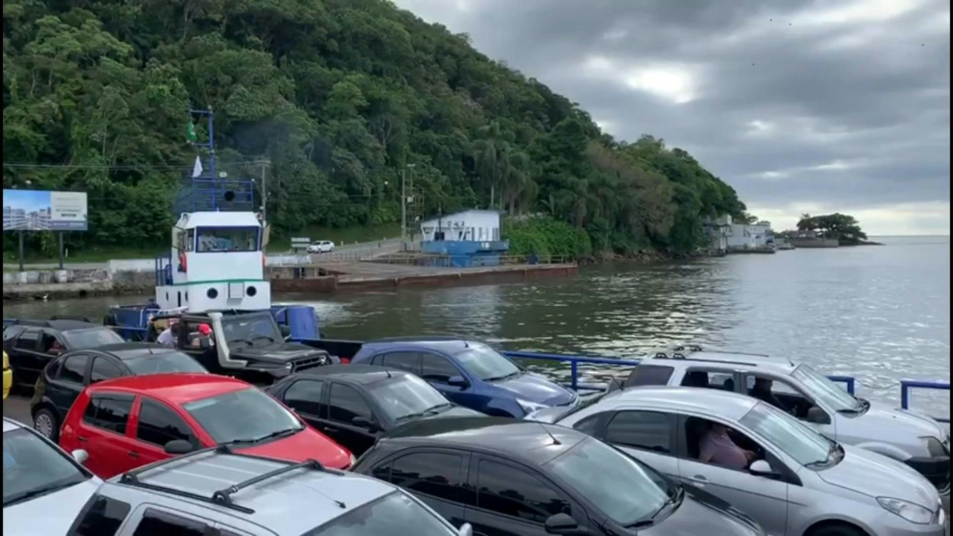 A Roll And Road Ship Transporting Motor Vehicles From One Land Mass To ...