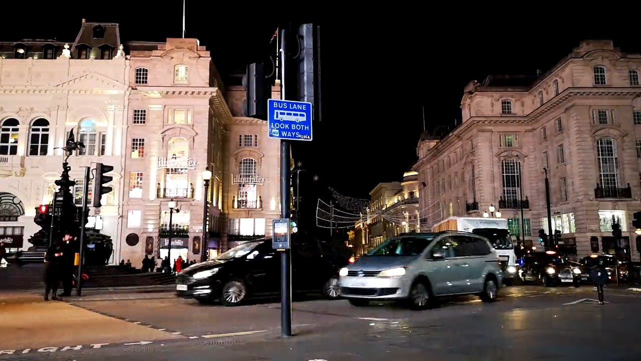 Turning Traffic Videos, Download The BEST Free 4k Stock Video Footage ...