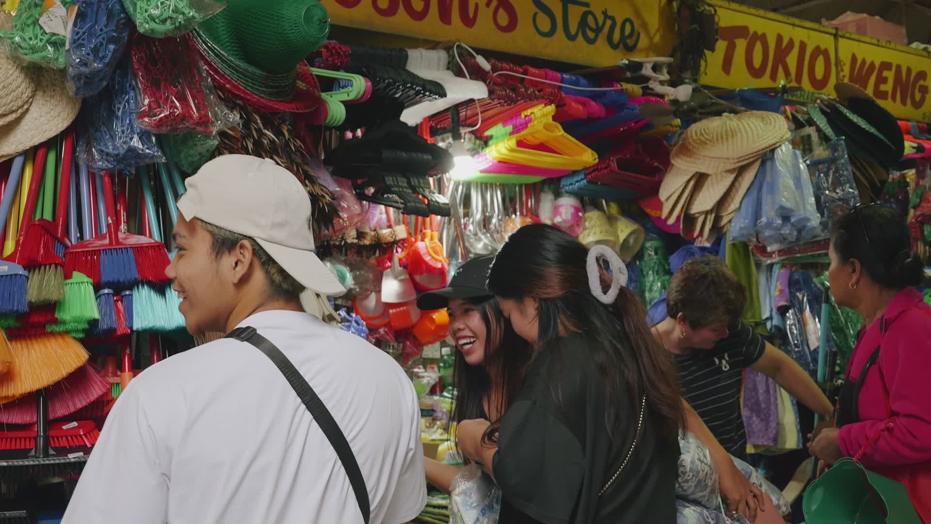 Filipino Kiss Videos, Download The BEST Free 4k Stock Video Footage ...