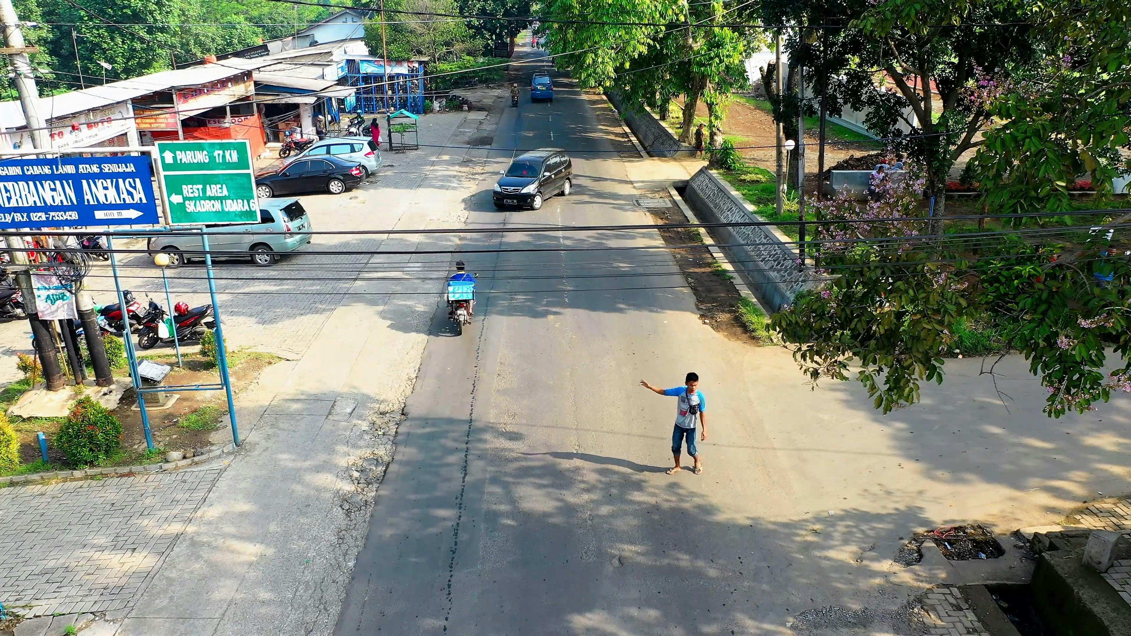 Car Flow Videos, Download The BEST Free 4k Stock Video Footage & Car ...