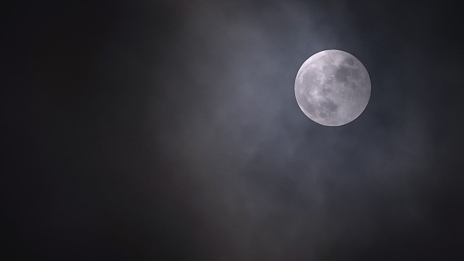 Moon Videos, Download The BEST Free 4k Stock Video Footage & Moon HD ...