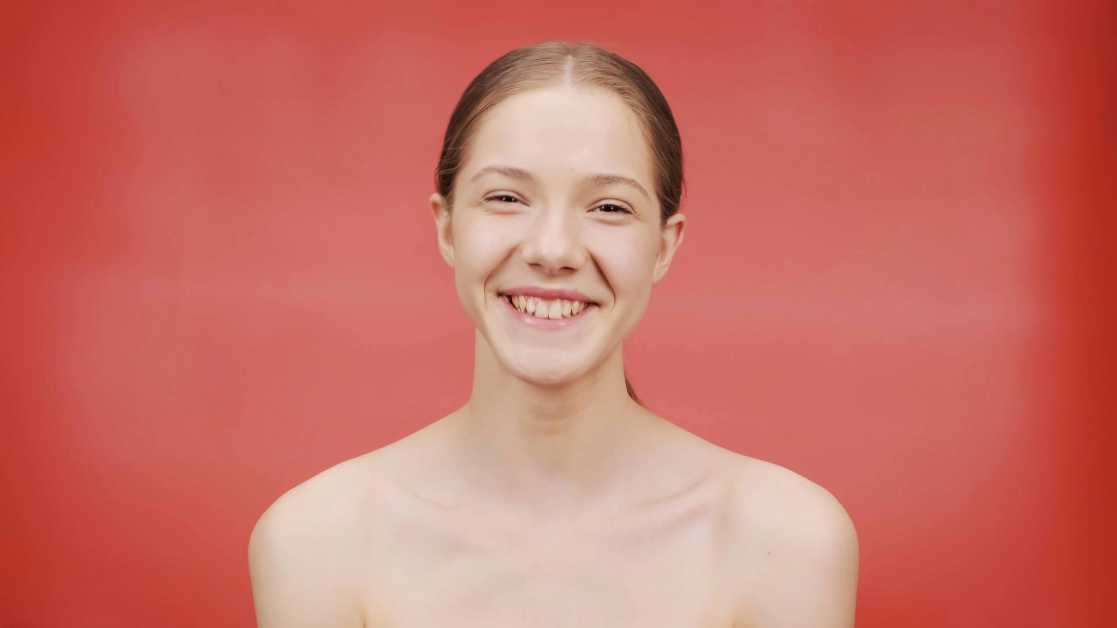 Imágenes De Una Mujer Riendo · Vídeo de stock gratuito