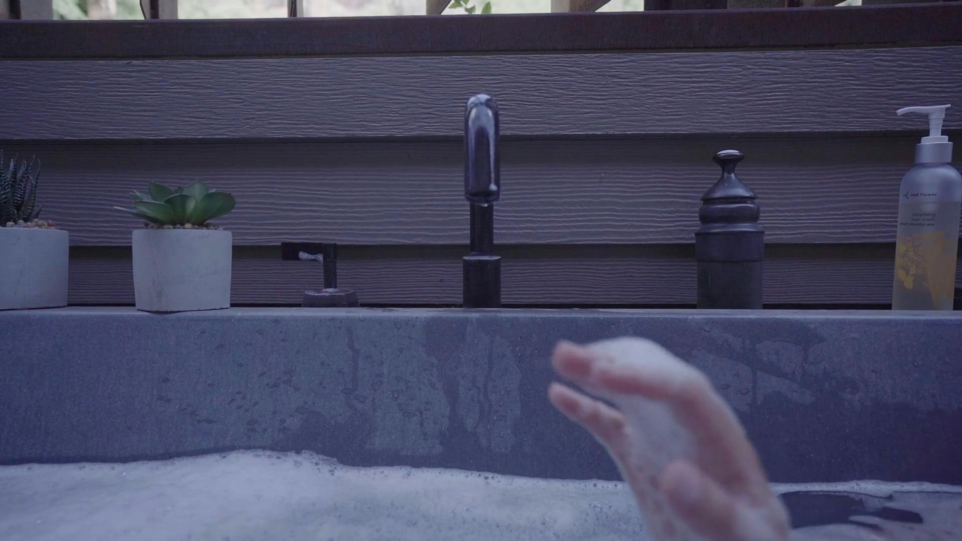 Water Pouring Into The Bathtub Free Stock Video Footage, Royalty-Free ...