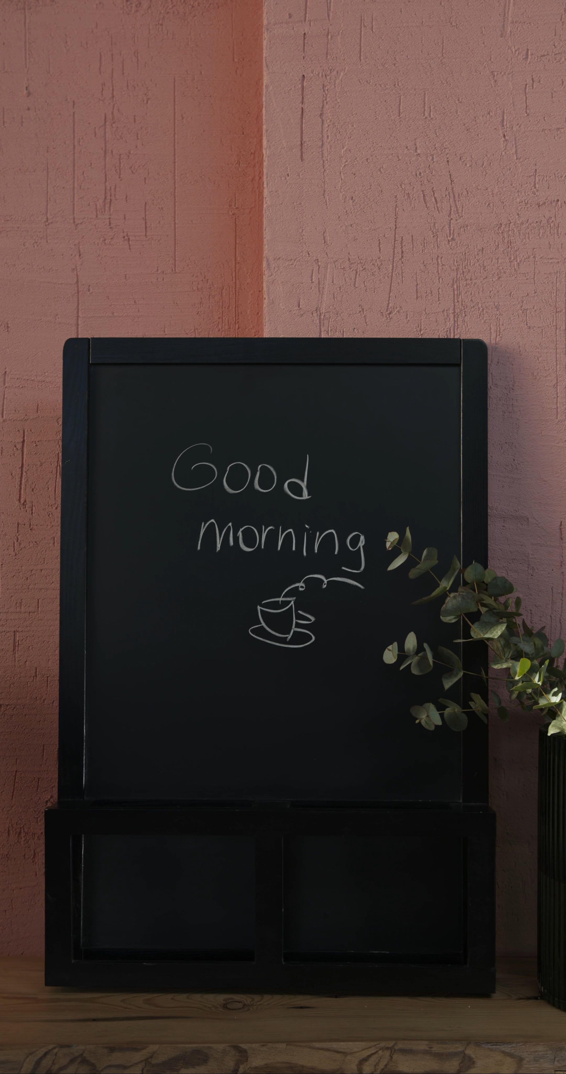 A Light Text Box With Replaceable Information By Using Changeable ...