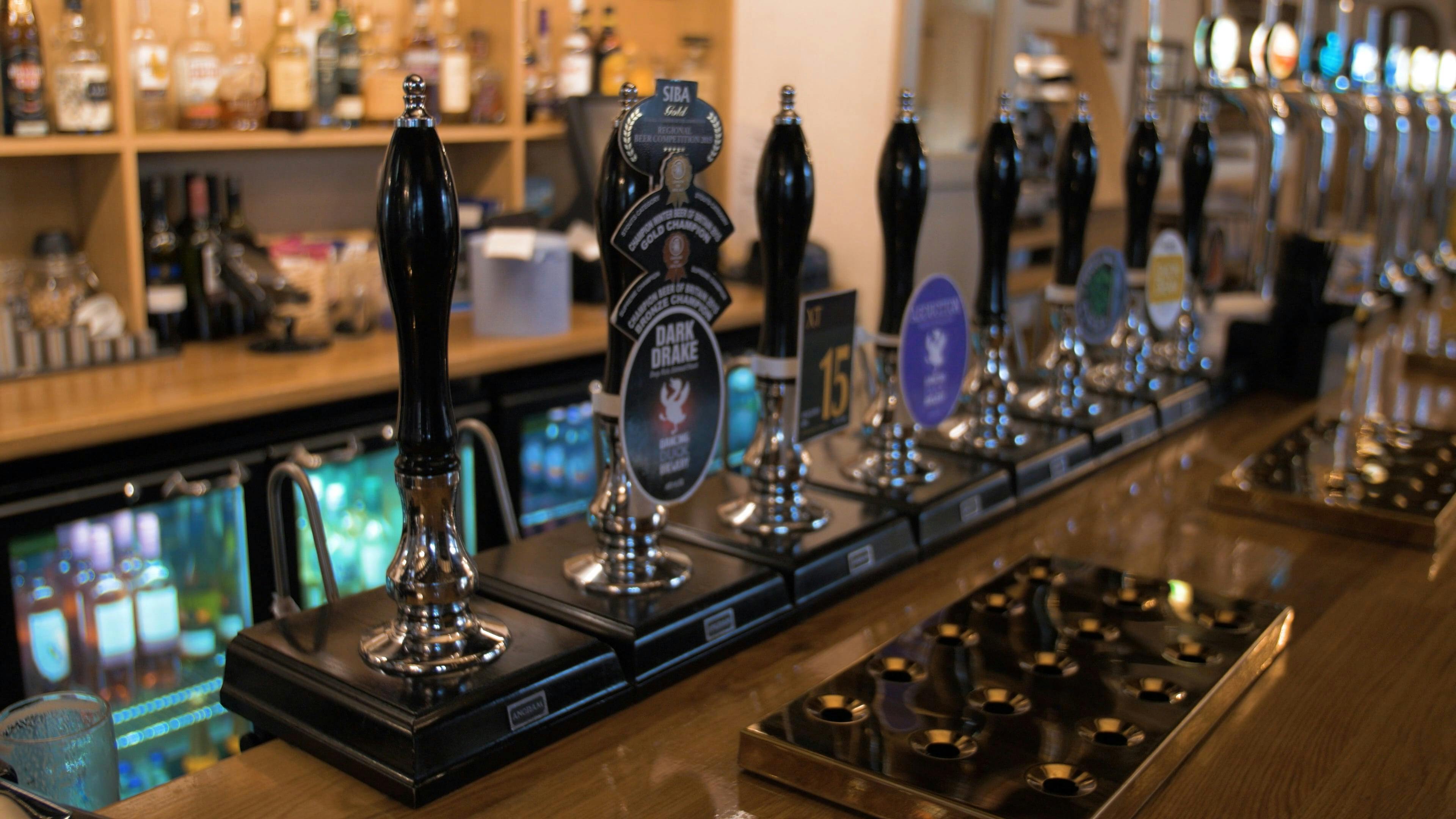 Pub Pump Videos, Download The BEST Free 4k Stock Video Footage & Pub ...