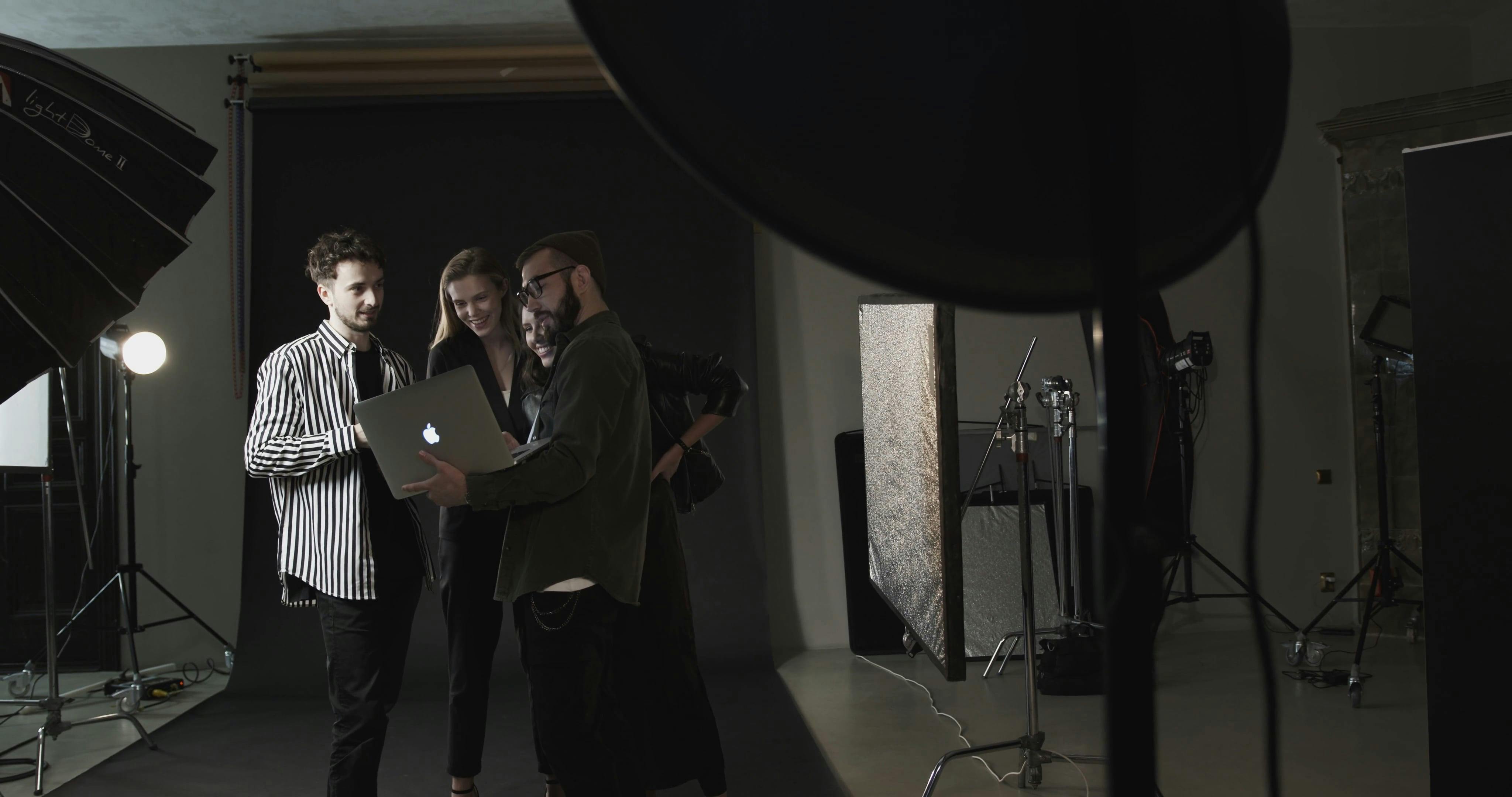 High Resolution Model For Editing Videos, Download The BEST Free 4k ...