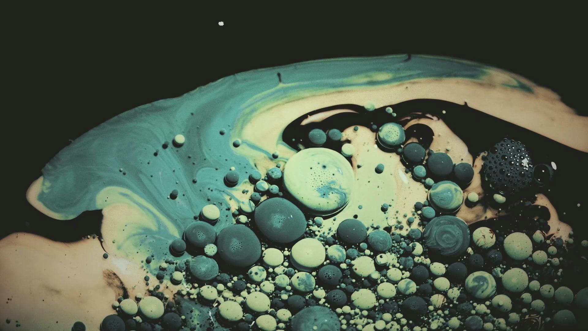 Colored Liquid Mixing · Free Stock Video