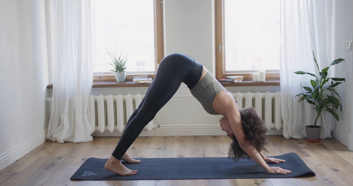 Beautiful Girl Show Her Body Videos, Download The BEST Free 4k Stock ...