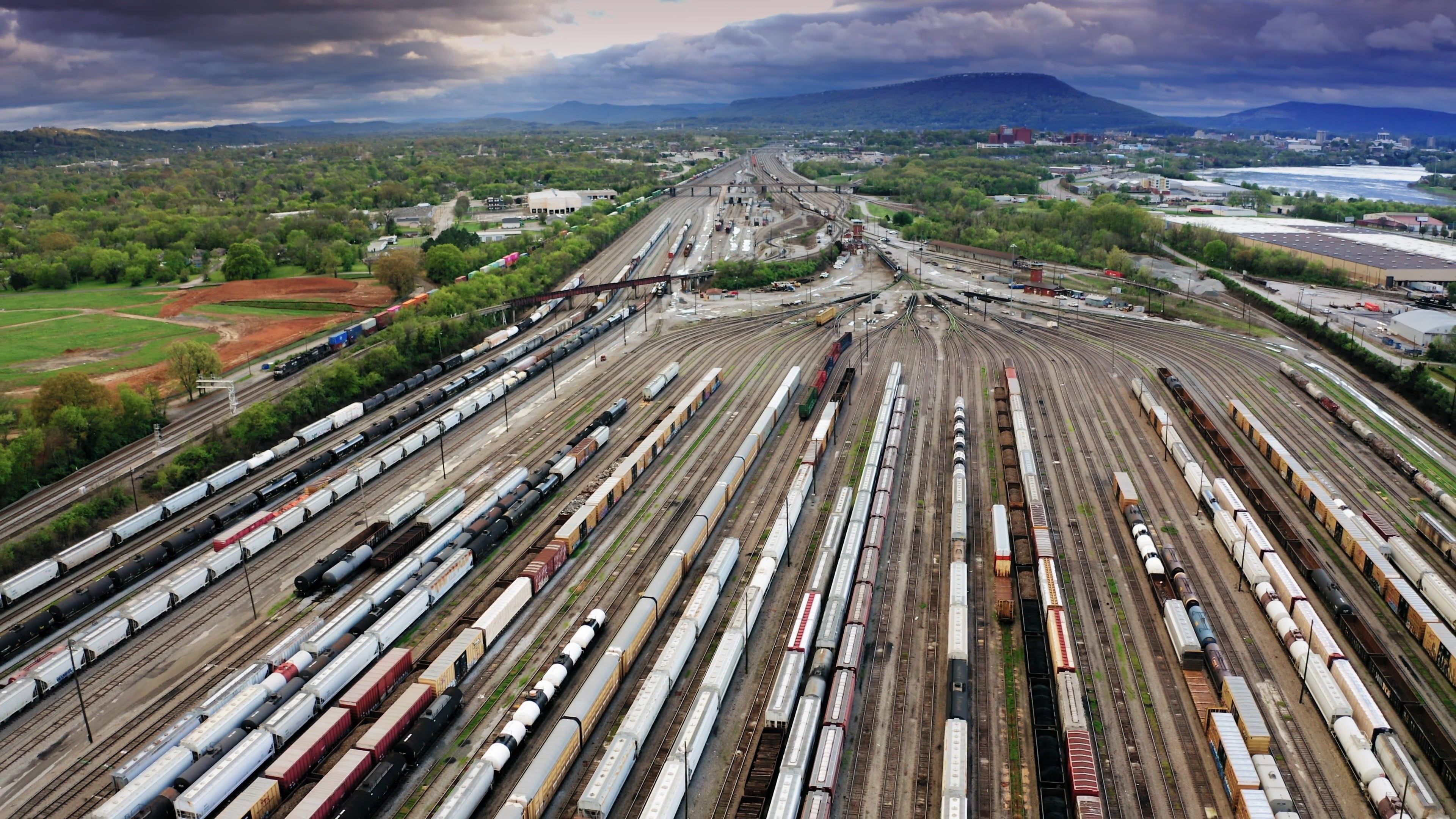 Long Trains Videos, Download The BEST Free 4k Stock Video Footage ...