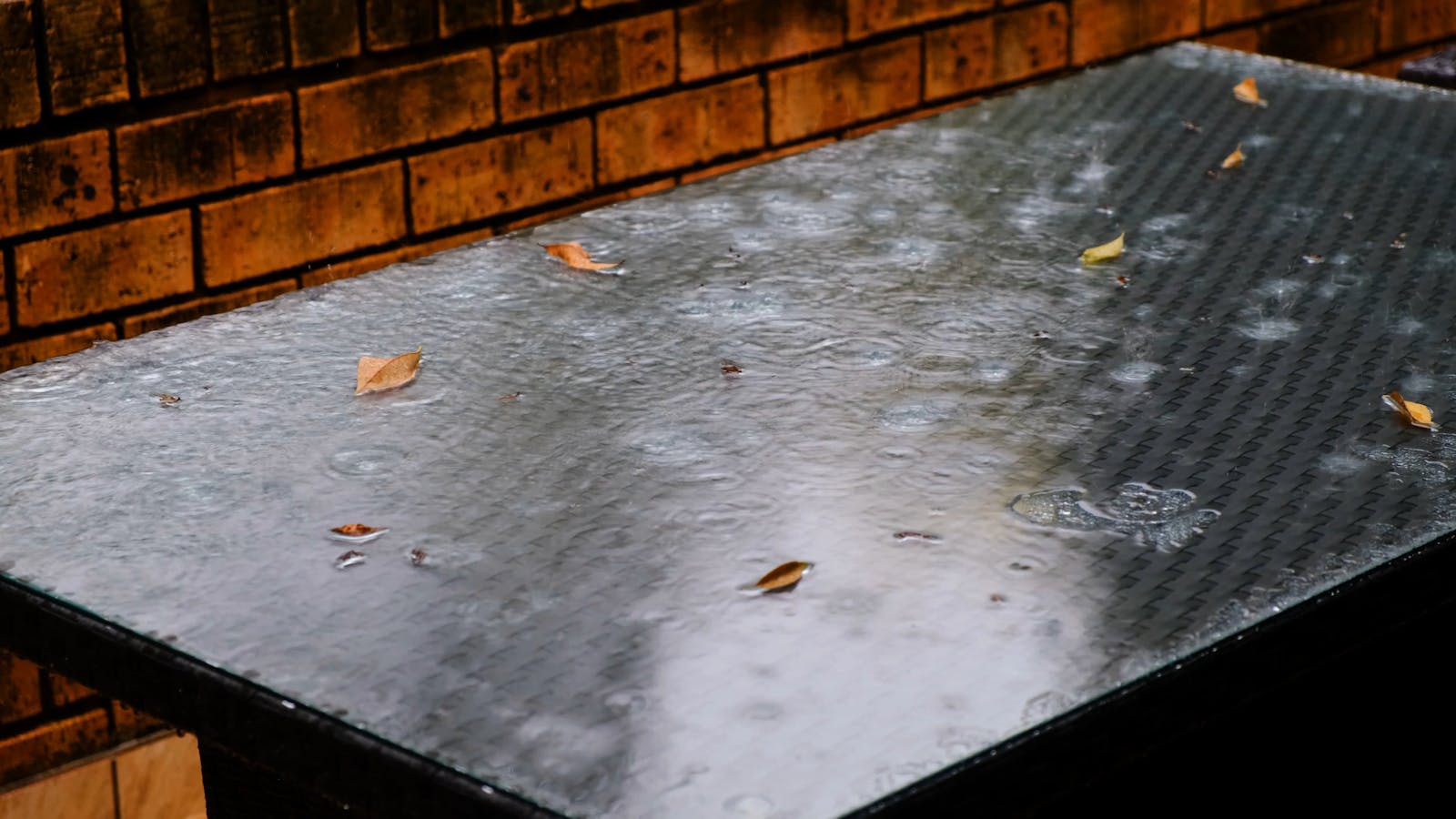 Rain Splash Videos, Download The BEST Free 4k Stock Video Footage ...