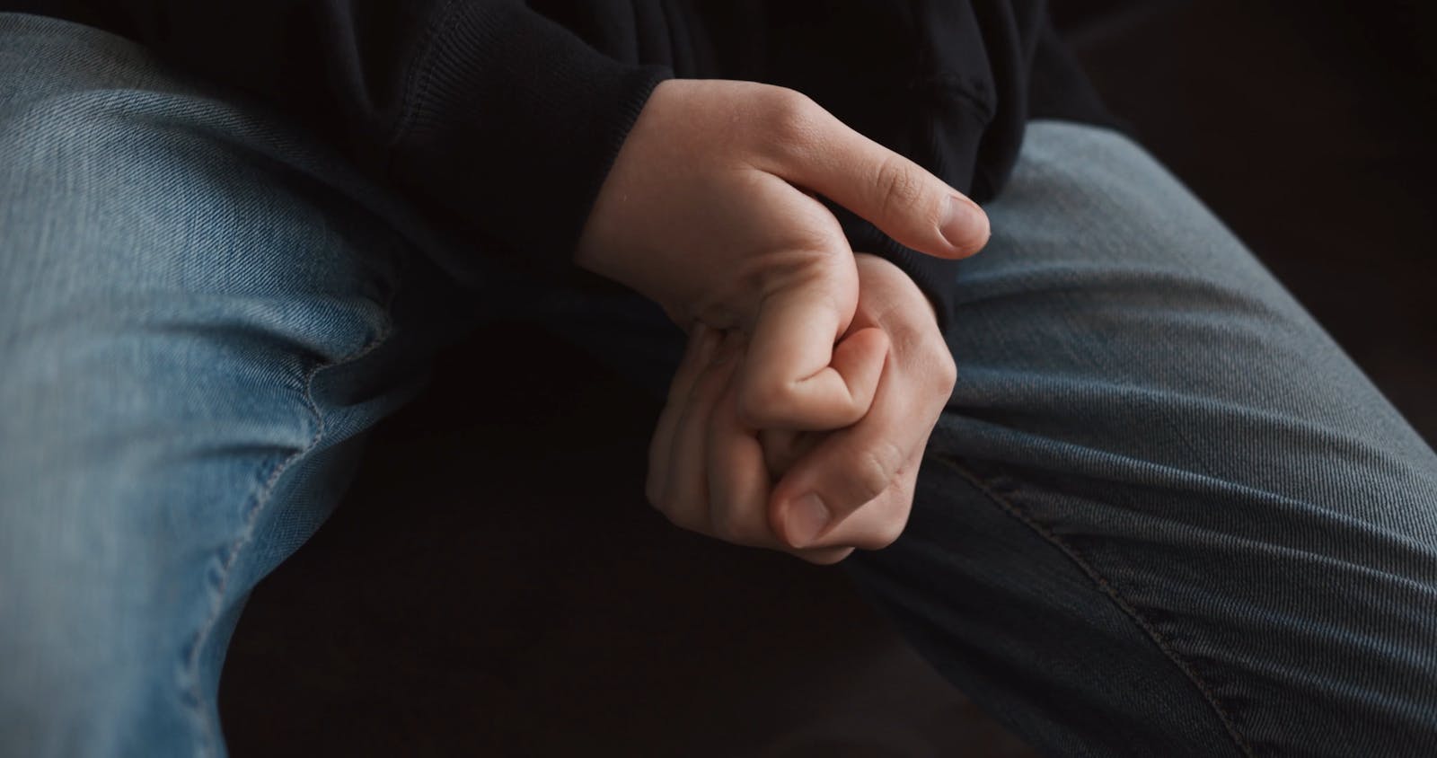 Teen+Cam+Hairbrush+Bate Videos, Download The BEST Free 4k Stock Video ...