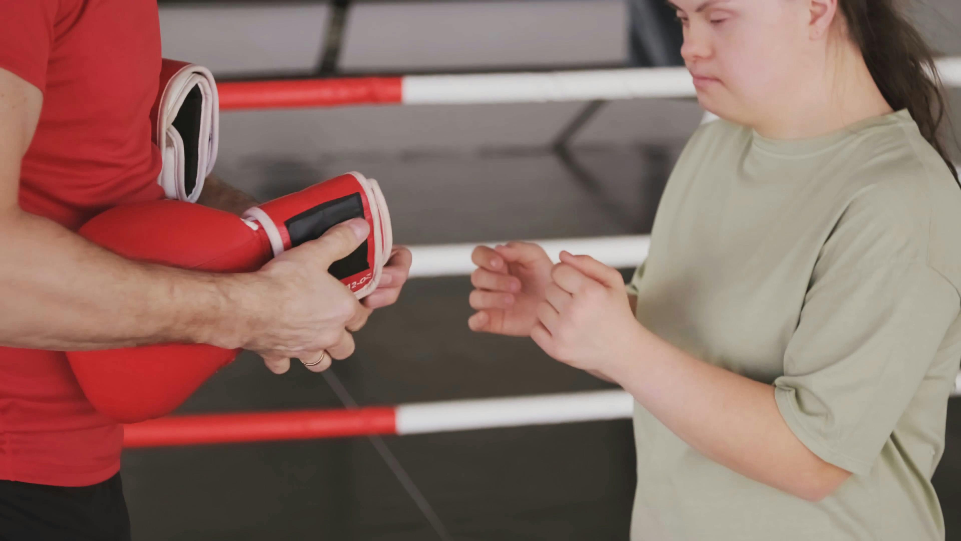 A Woman Getting Ready for Boxing · Free Stock Video