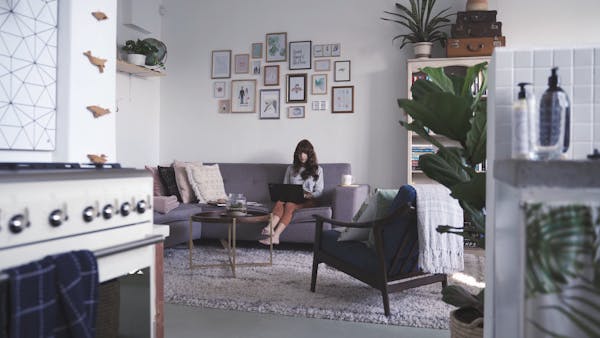 Work From Home Videos, Download The BEST Free 4k Stock Video Footage ...