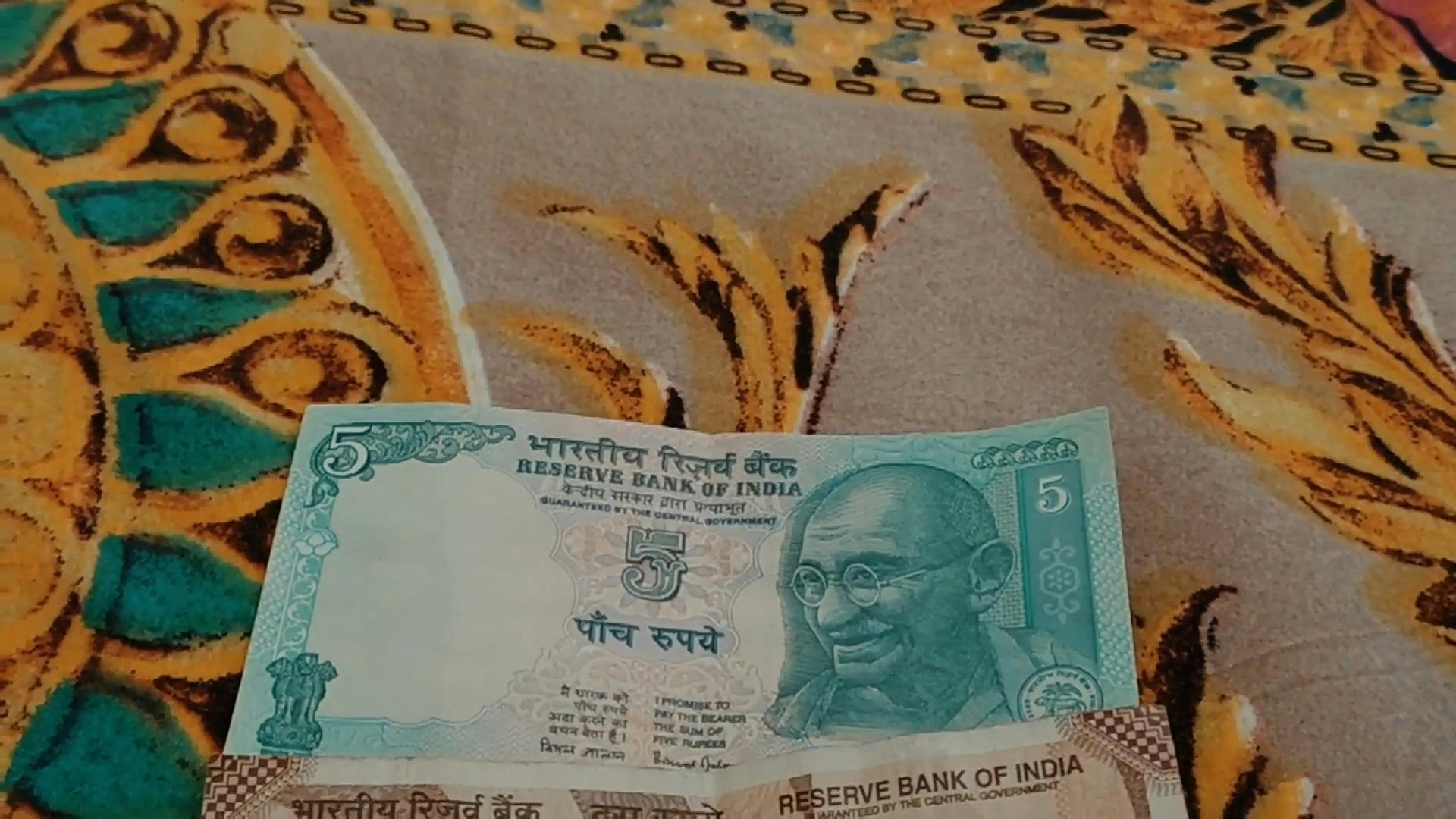 Different Paper Bill Denominations Free Stock Video Footage, Royalty ...