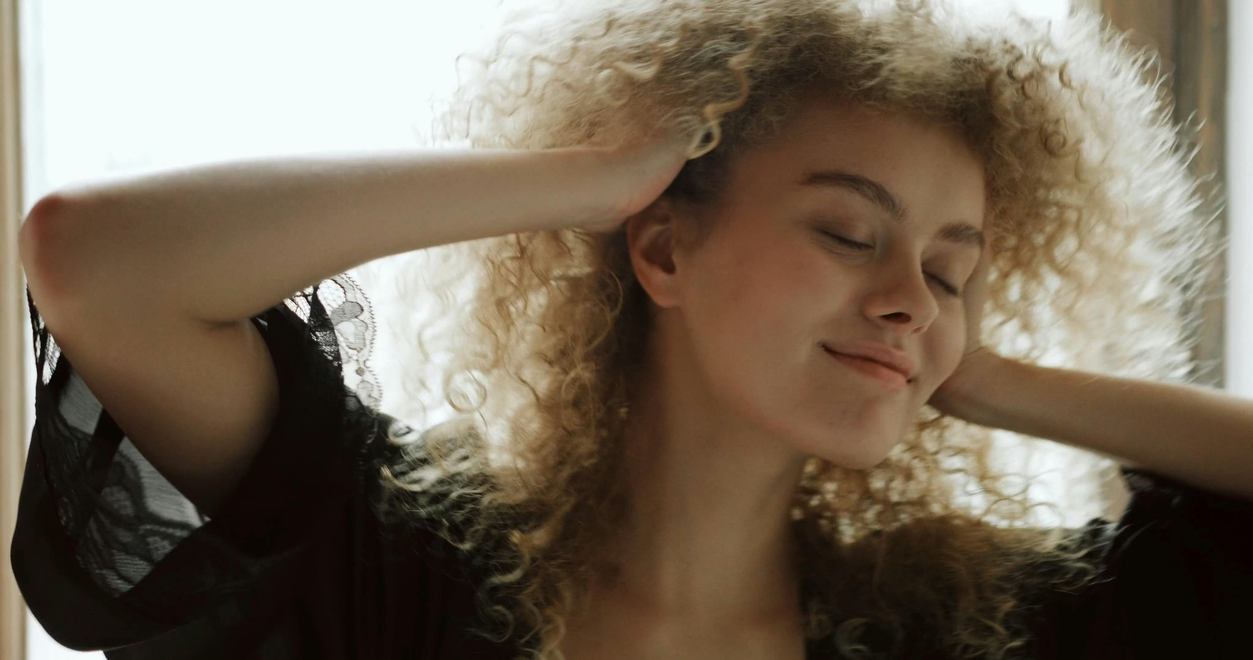 Young Woman Videos, Download The BEST Free 4k Stock Video Footage ...