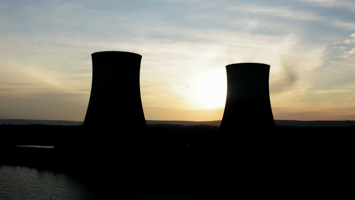 Nuclear Videos, Download The BEST Free 4k Stock Video Footage & Nuclear ...