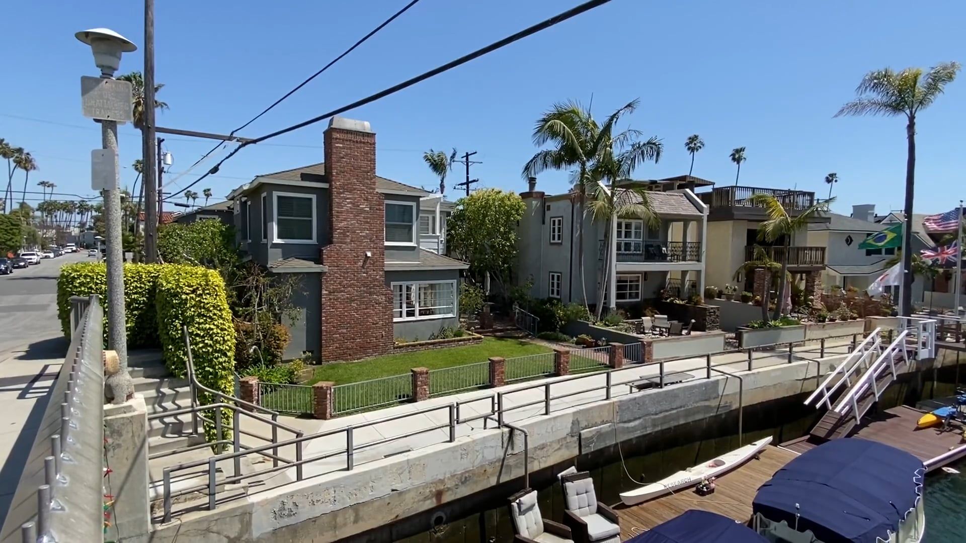 Houses Along The Naples Canal In California · Free Stock Video