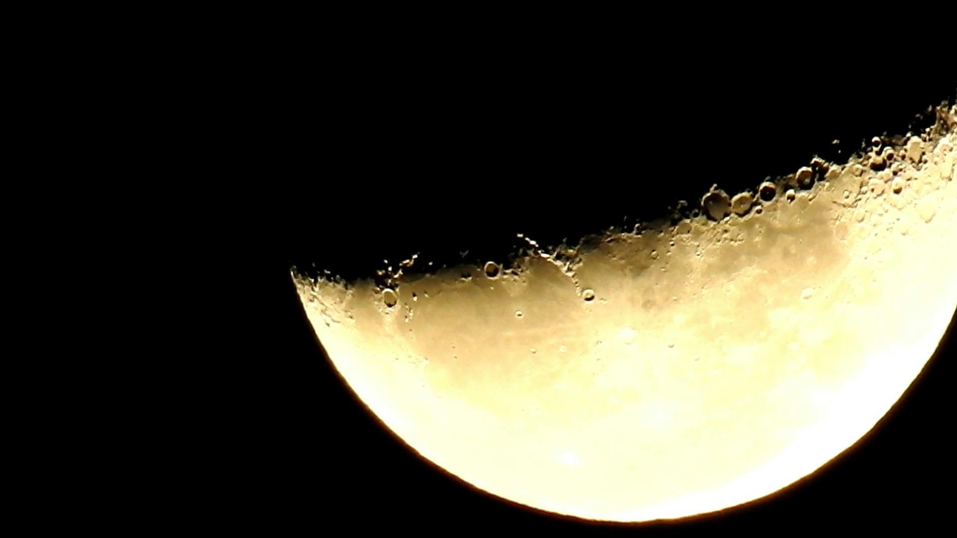 1000+ Interesting Moon Closeup Videos · Pexels · Free Stock Videos