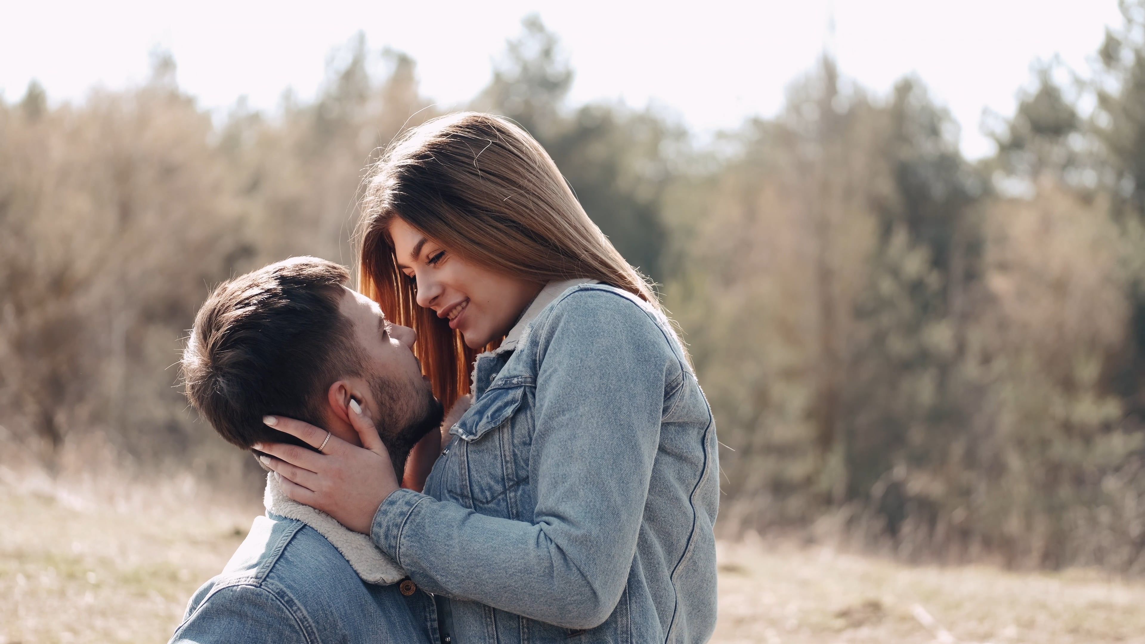 Romantic Couple Kiss Videos, Download The BEST Free 4k Stock Video ...