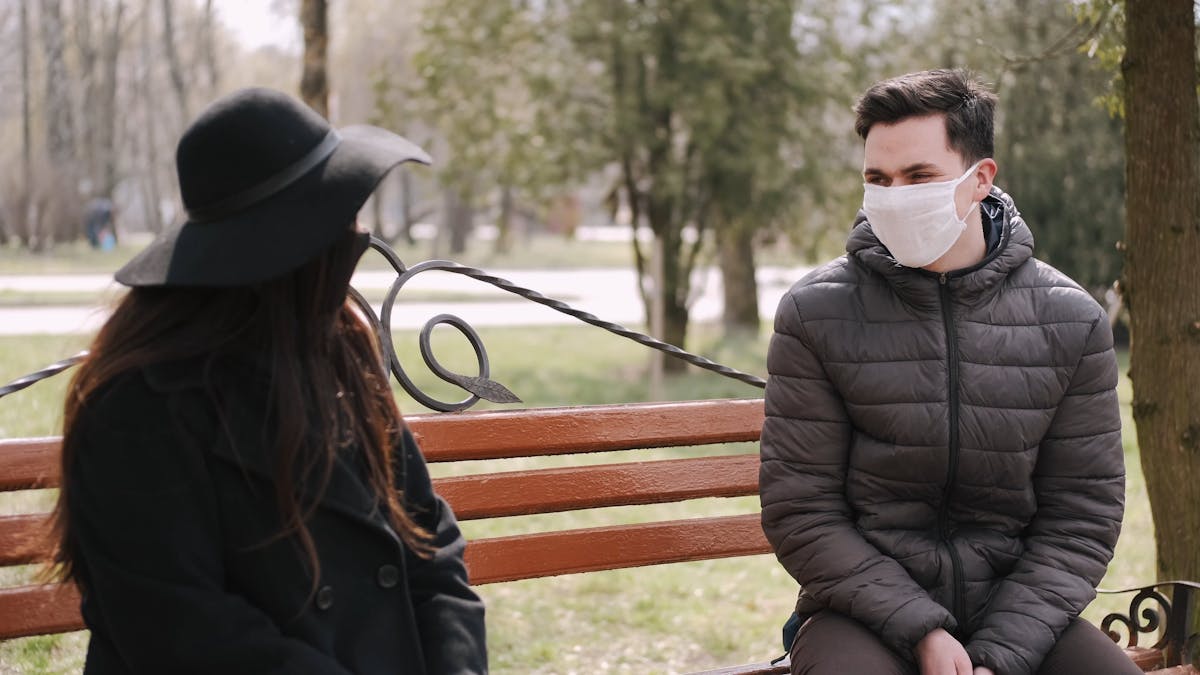 People Talking Videos, Download The BEST Free 4k Stock Video Footage ...