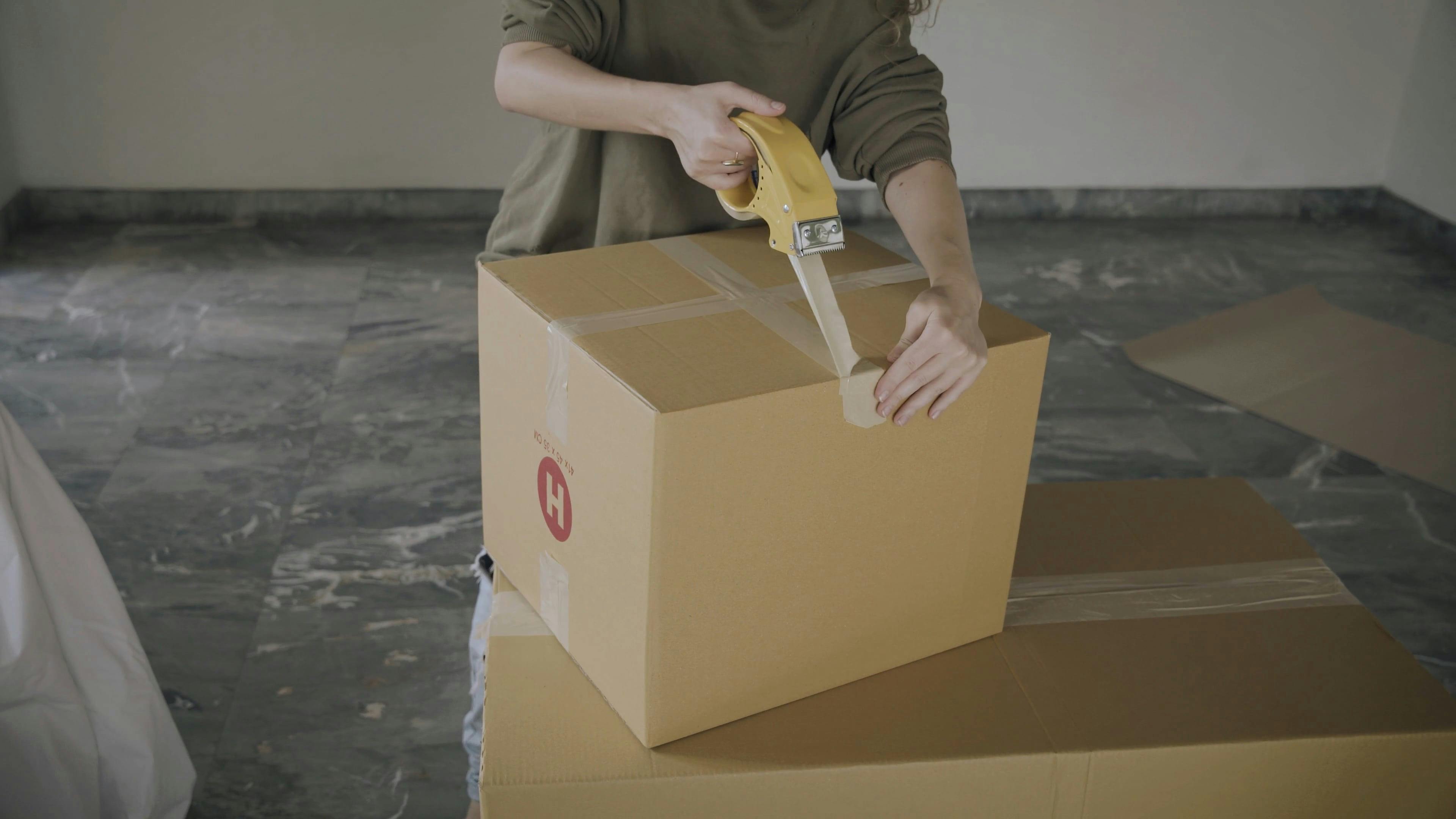 Box Cutter Videos, Download The BEST Free 4k Stock Video Footage & Box ...