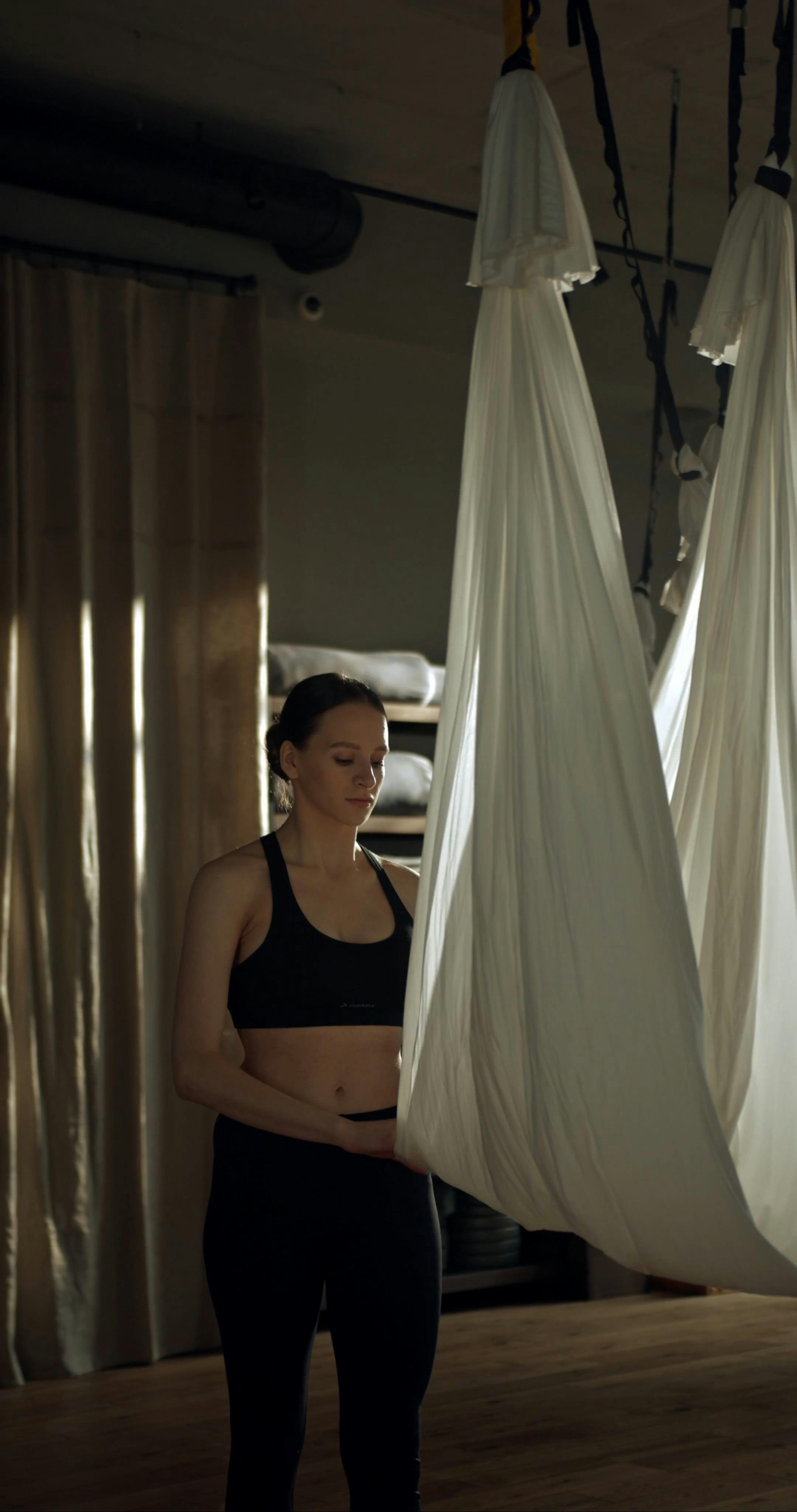 Hanging Poses Videos, Download The BEST Free 4k Stock Video Footage ...