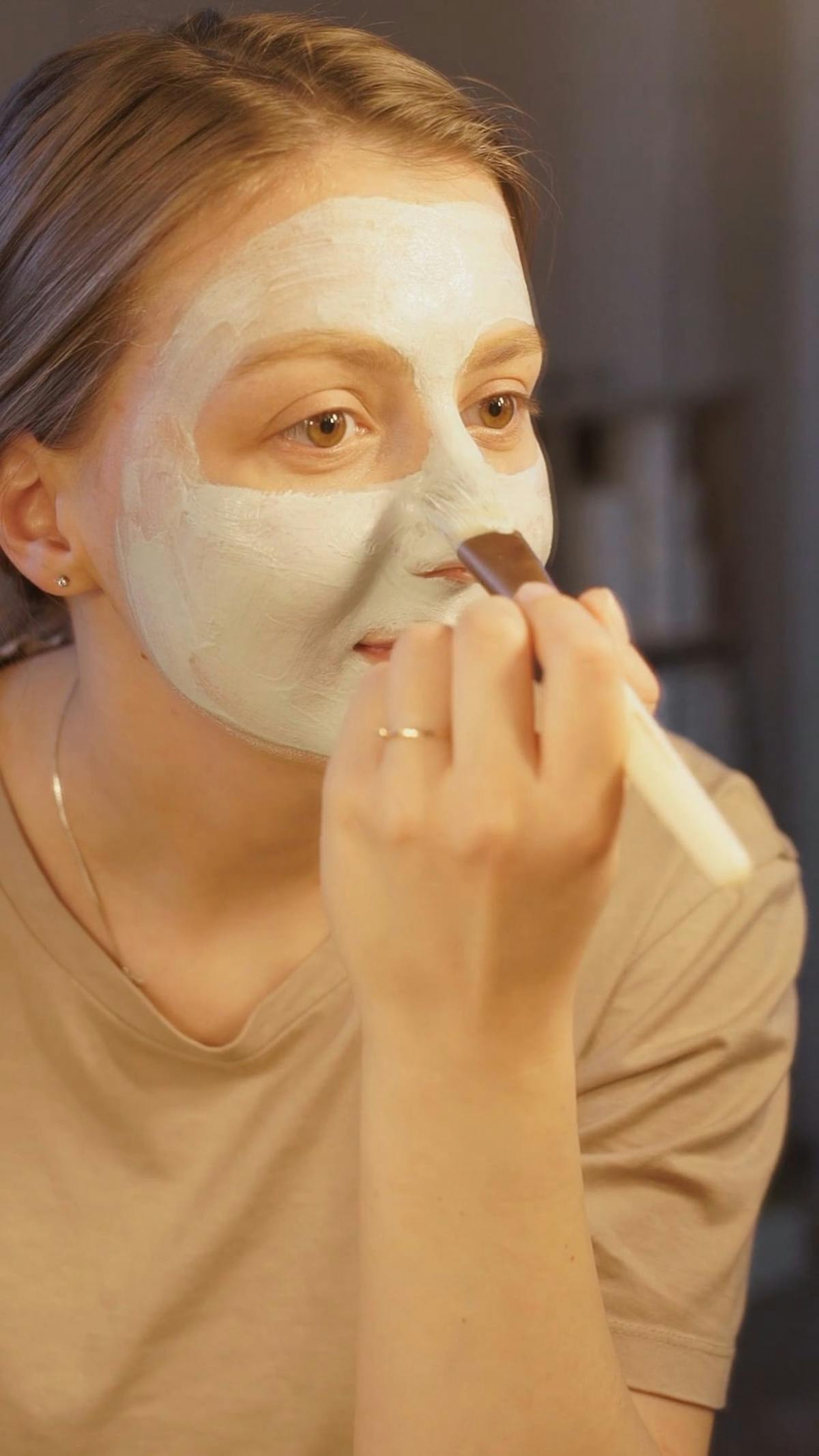 Face Cream Videos, Download The BEST Free 4k Stock Video Footage & Face ...