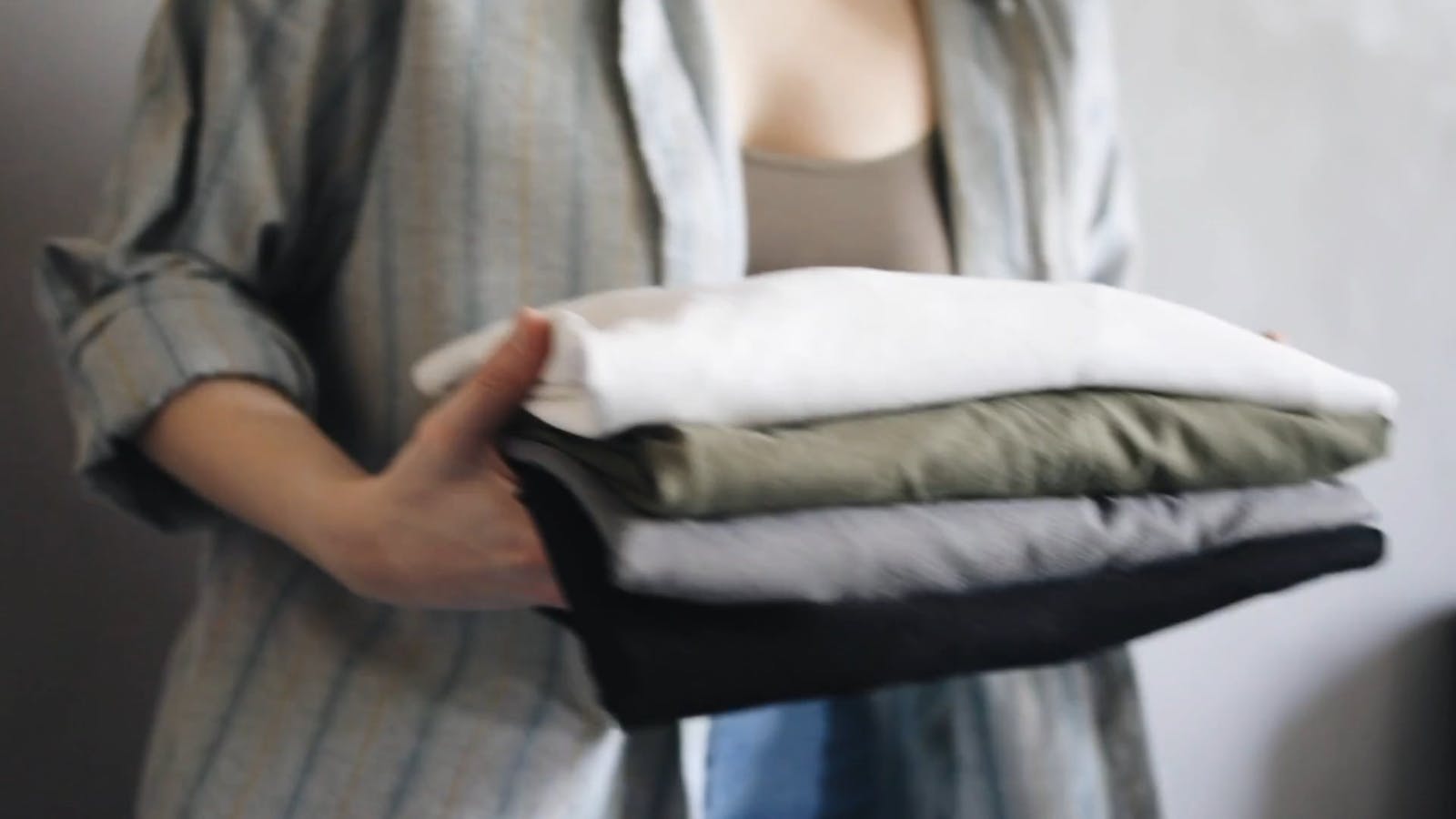 Washing Videos, Download The BEST Free 4k Stock Video Footage & Washing ...