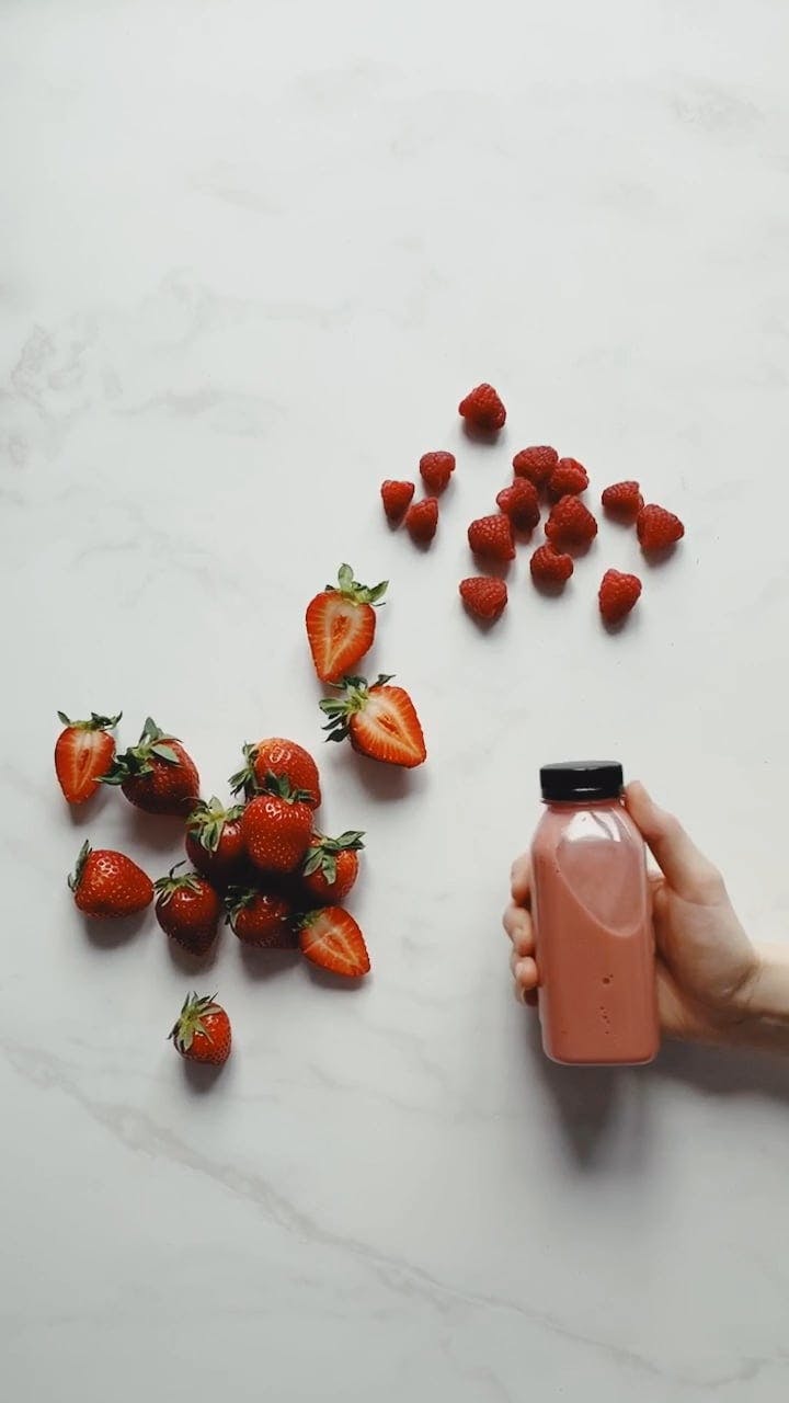 Vídeo profissional gratuito de bebida, delicioso, frasco, fresco, fruta ...