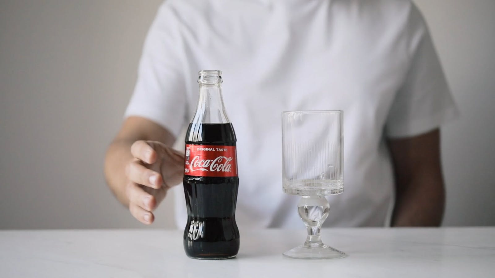 Coca Cola Videos, Download The BEST Free 4k Stock Video Footage & Coca ...