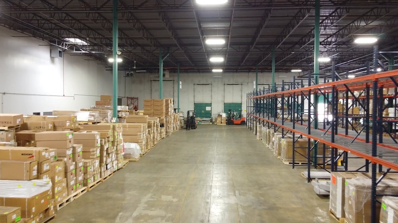Warehouse Videos, Download The BEST Free 4k Stock Video Footage ...