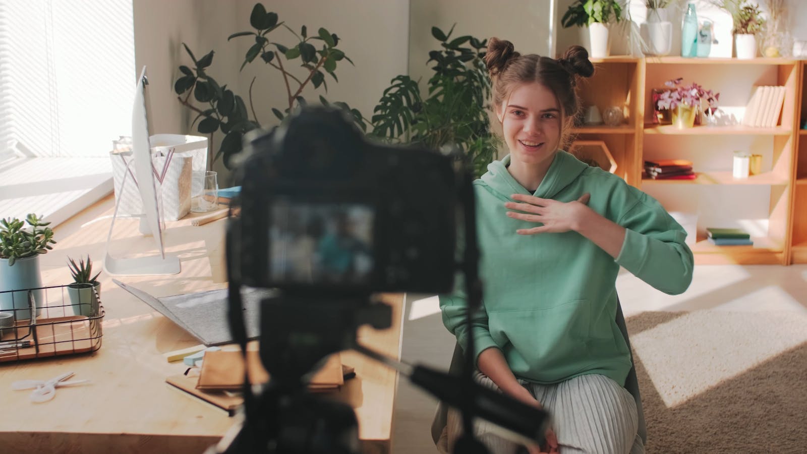 Shooting Videos, Download The BEST Free 4k Stock Video Footage ...