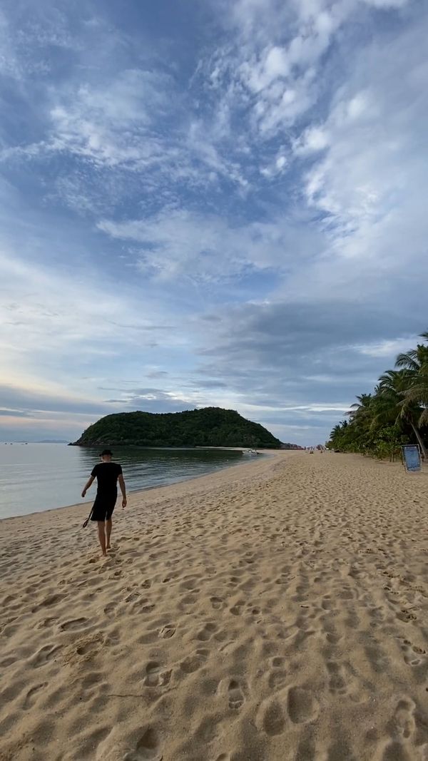 Beach Walk Videos, Download The BEST Free 4k Stock Video Footage ...