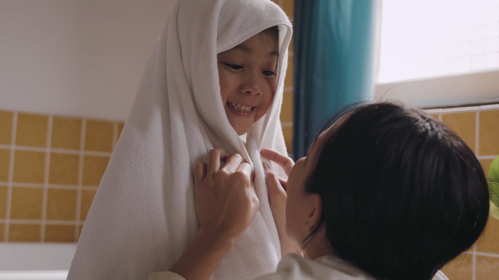 Children Bathing Videos, Download The BEST Free 4k Stock Video Footage ...