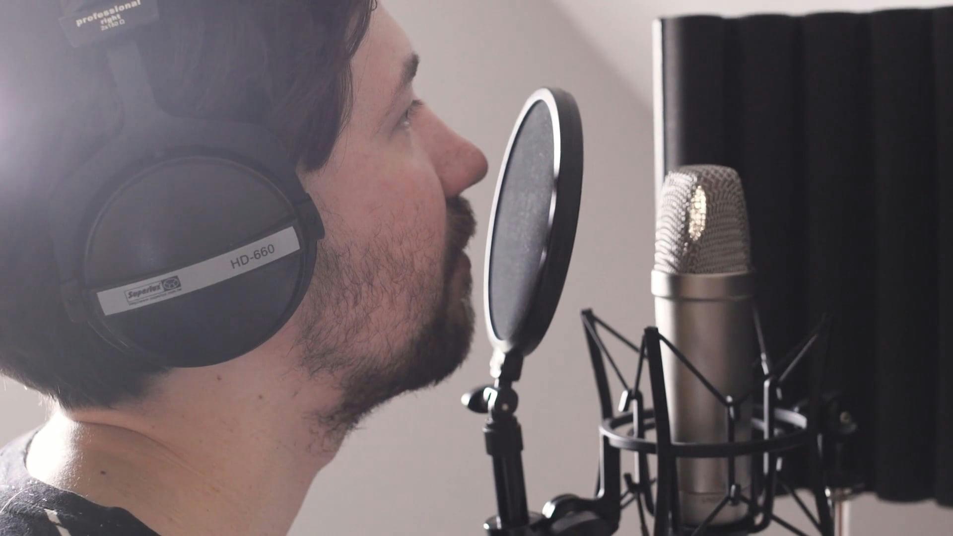 A Man Doing a Voice Recording · Free Stock Video