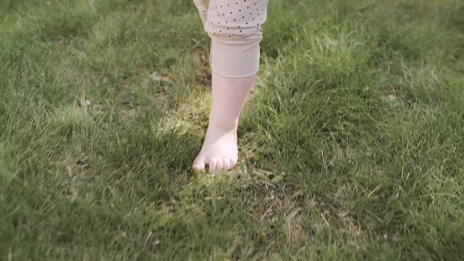 Kids Feet Videos, Download The BEST Free 4k Stock Video Footage & Kids ...