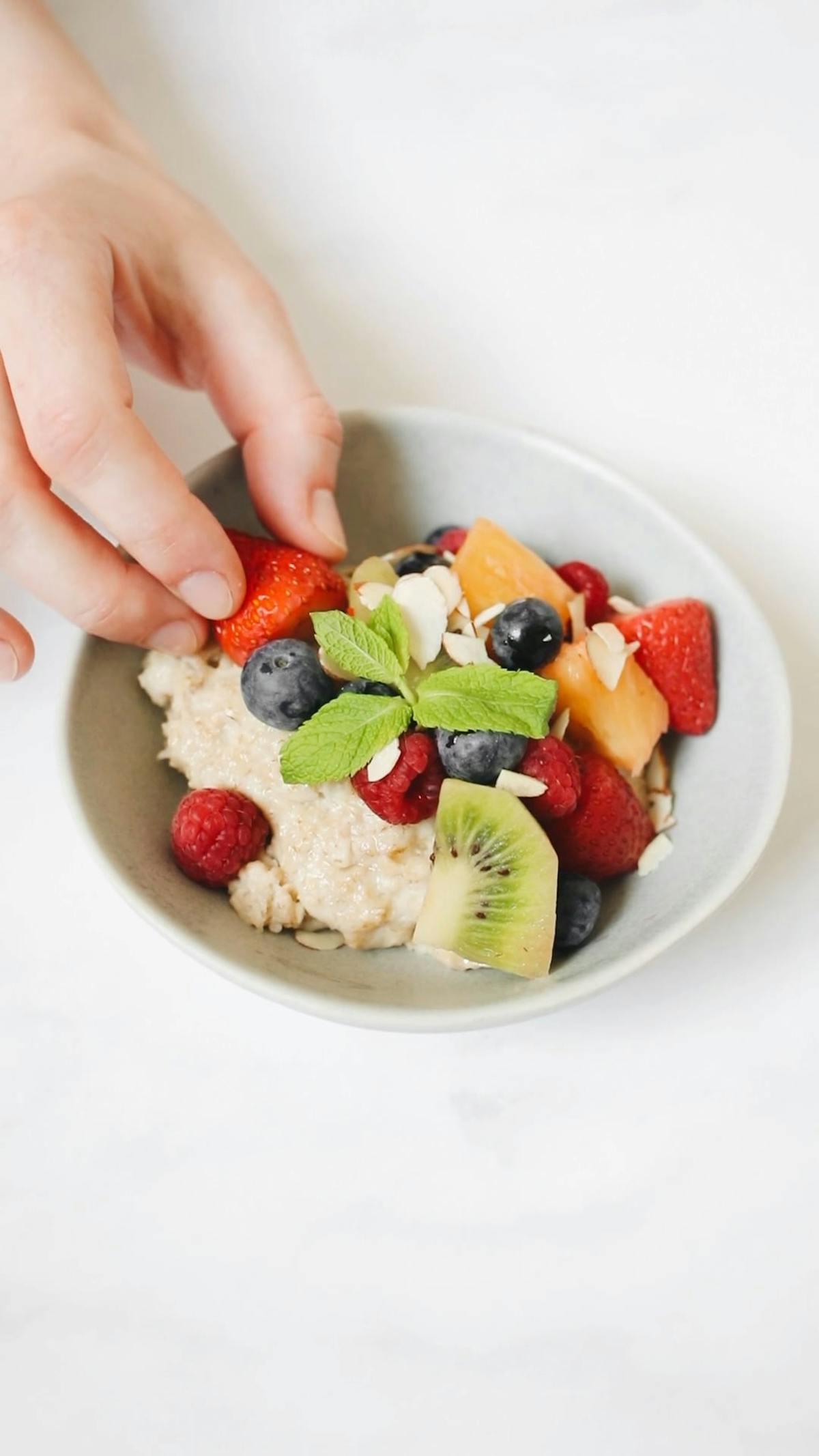 Oatmeal Videos, Download The BEST Free 4k Stock Video Footage & Oatmeal ...