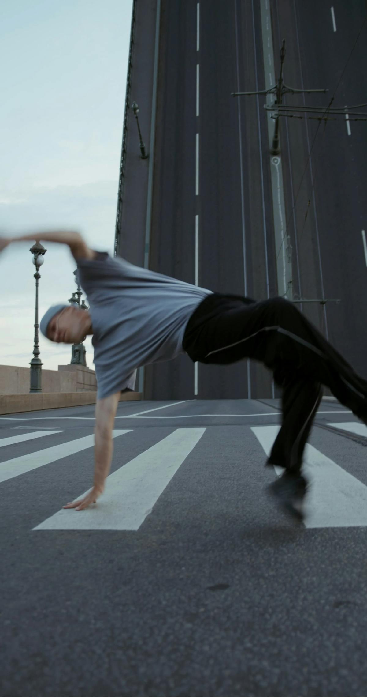 Break Dance Videos, Download The BEST Free 4k Stock Video Footage ...