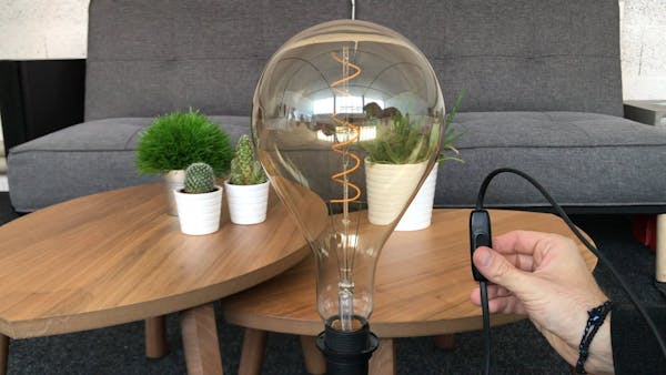 Light Bulb Videos, Download The BEST Free 4k Stock Video Footage ...