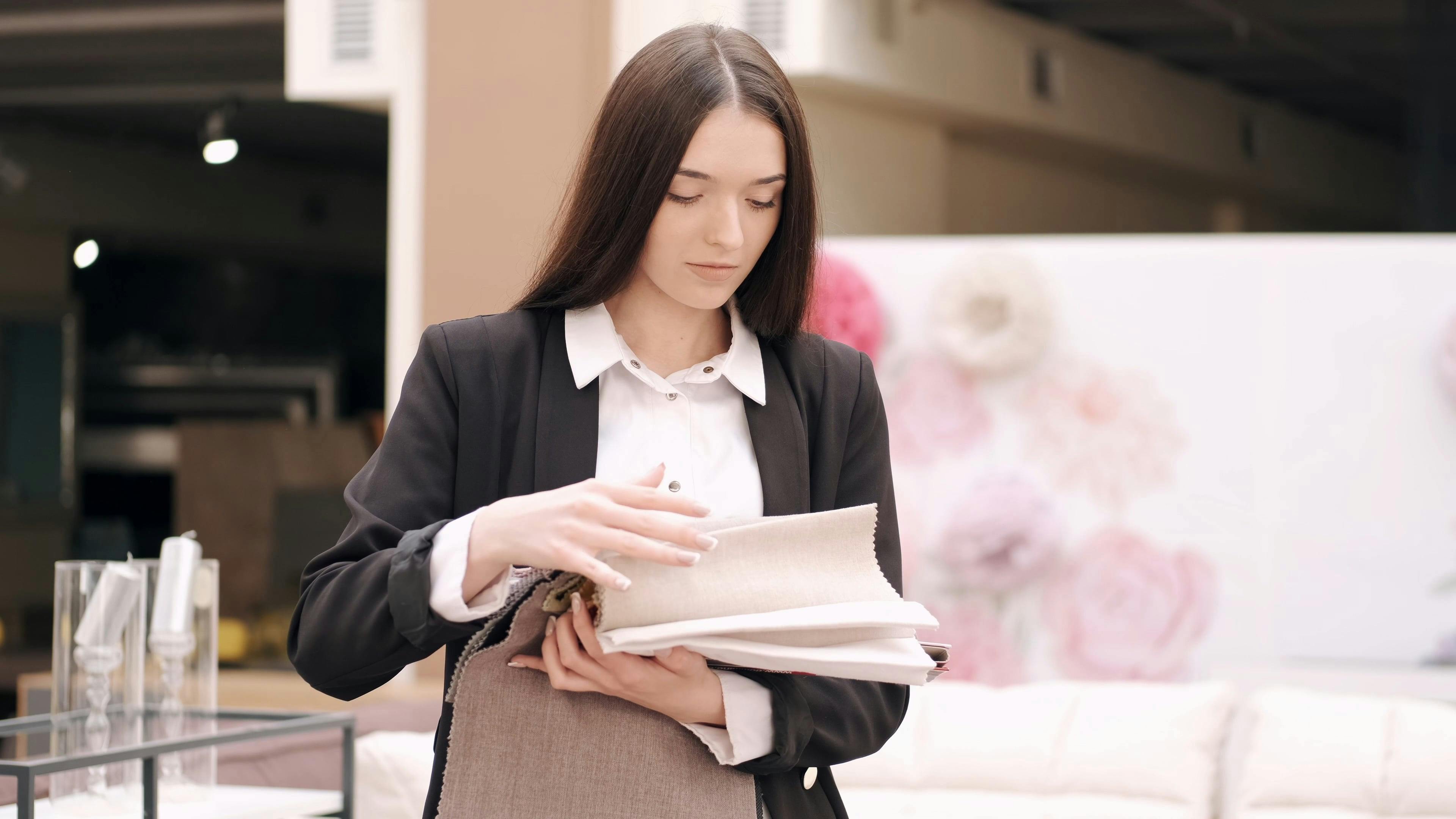 Clothing Shop 4k Videos, Download The BEST Free 4k Stock Video Footage ...