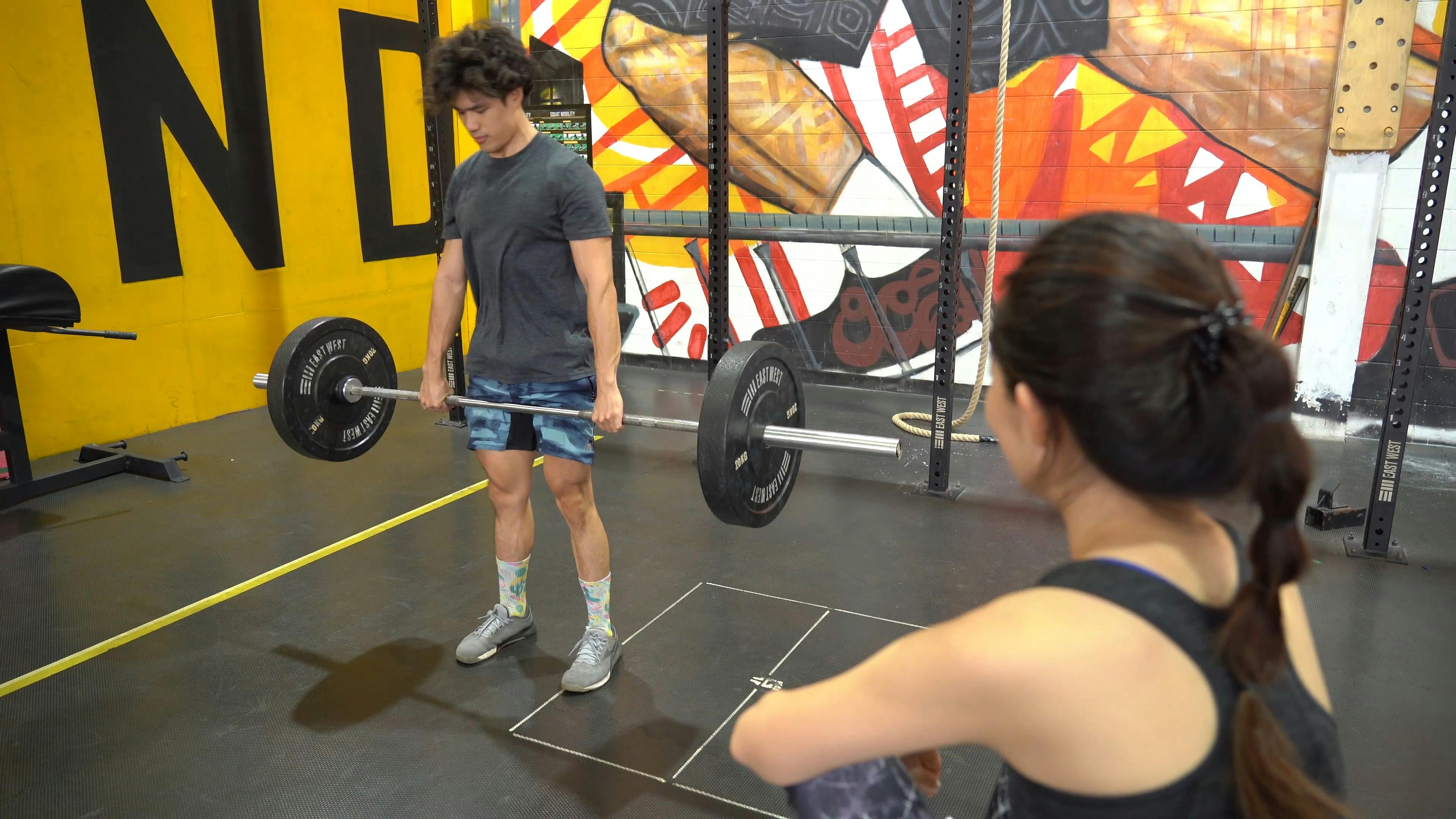 Man Lifting Barbell · Free Stock Video