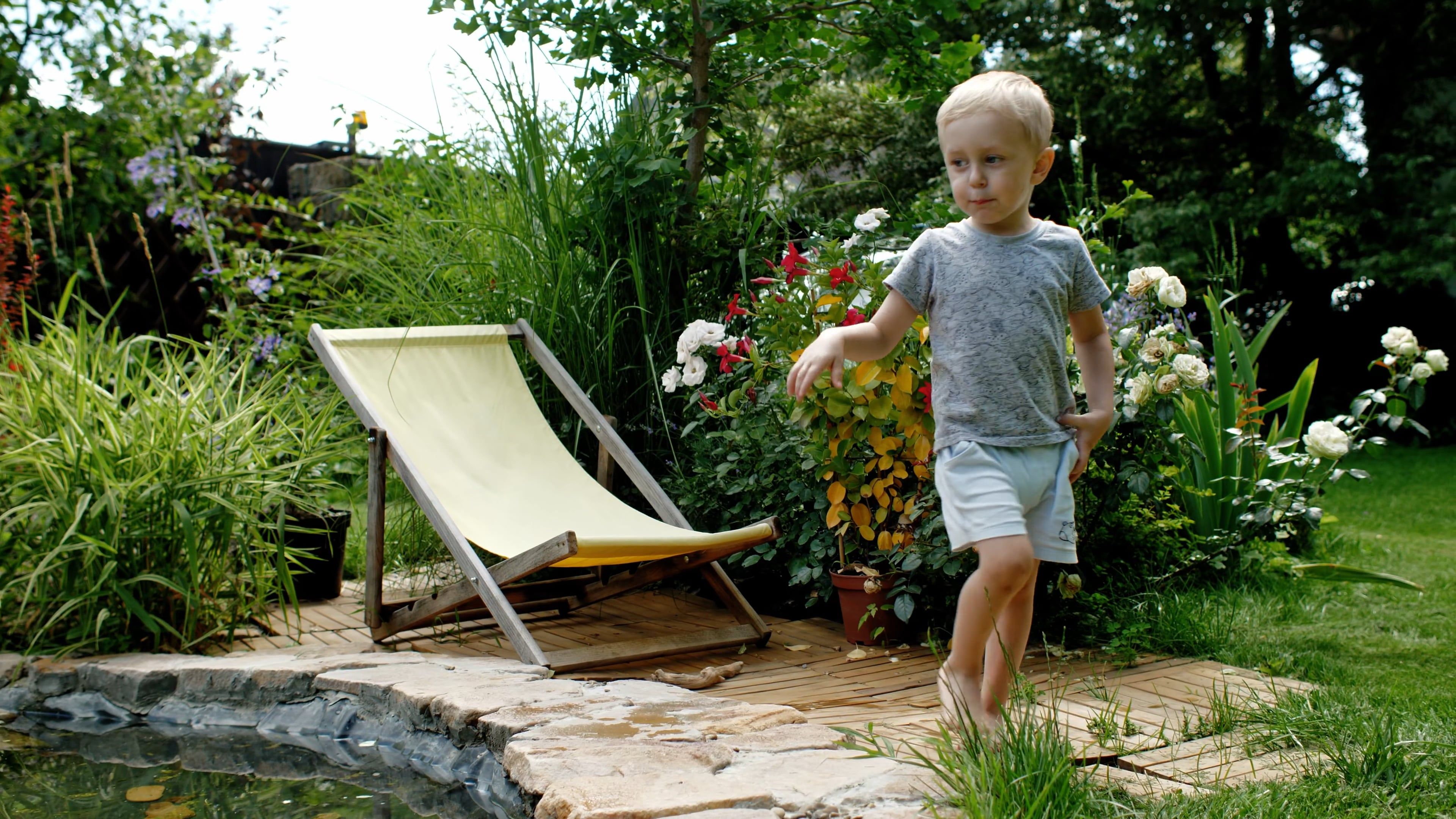 Kid Play at the Backyard Free Stock Video Footage, Royalty-Free 4K & HD ...