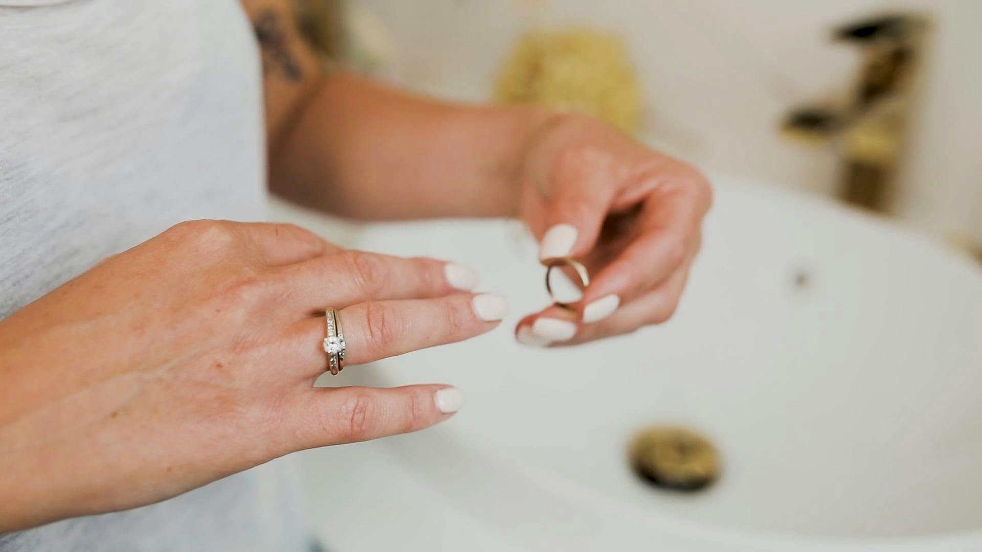 Putting Wedding Rings On Videos, Download The BEST Free 4k Stock Video ...