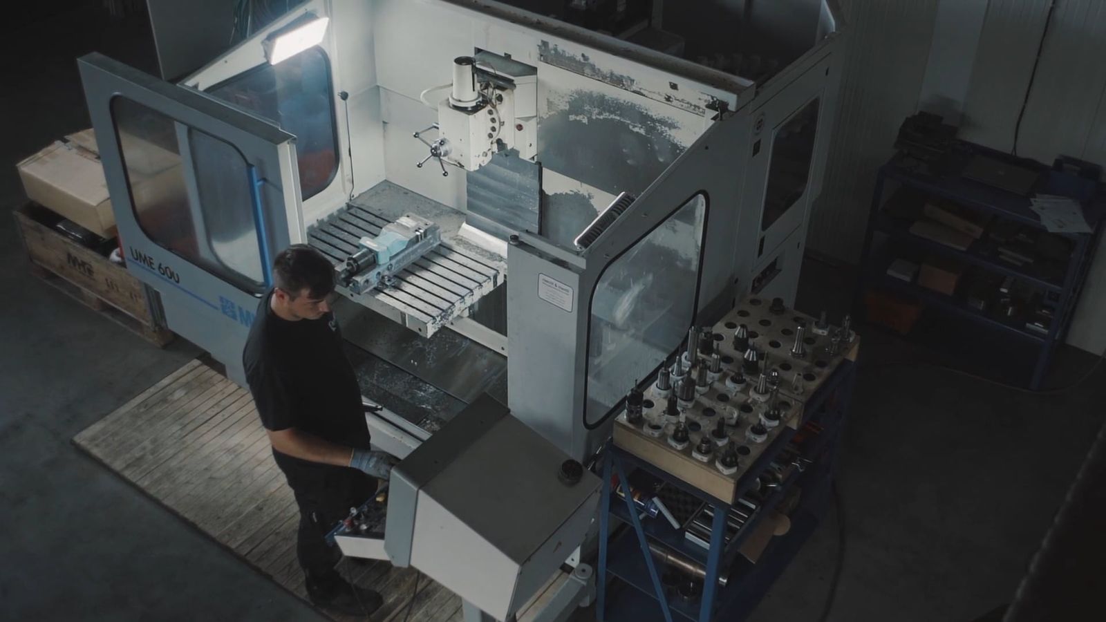 Cnc Machine Videos, Download The BEST Free 4k Stock Video Footage & Cnc ...
