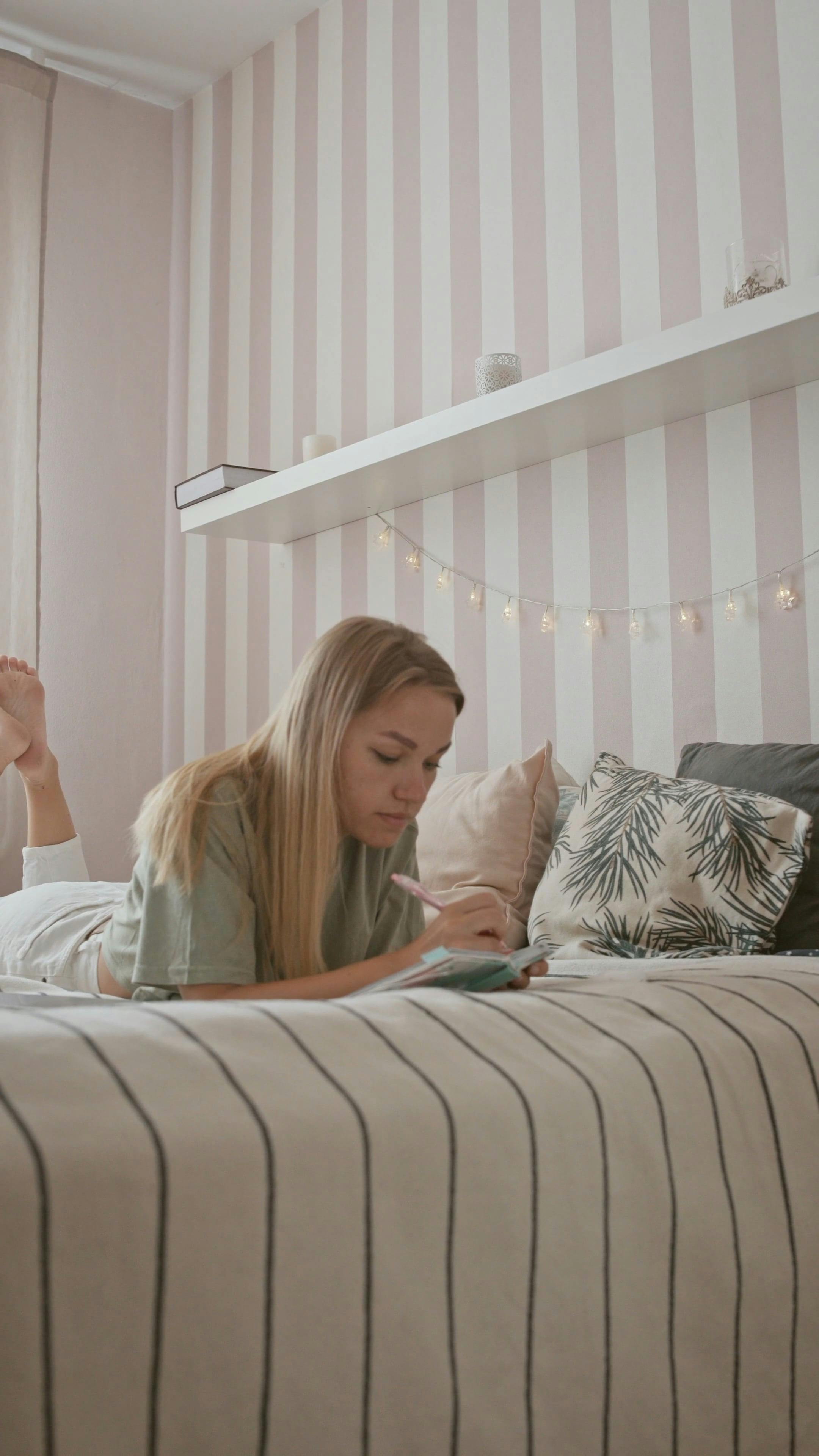 Girl Take Rest Videos, Download The BEST Free 4k Stock Video Footage ...