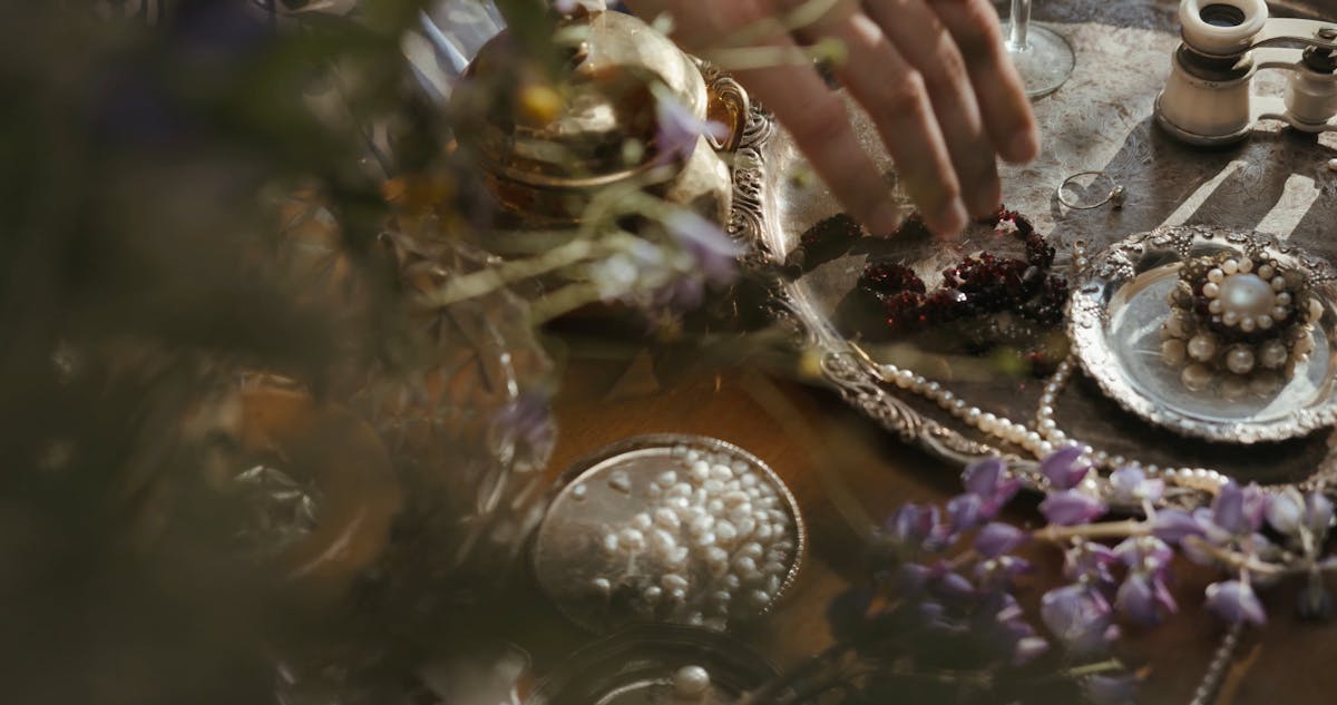 Silver Pearl Marisol Videos, Download The BEST Free 4k Stock Video ...