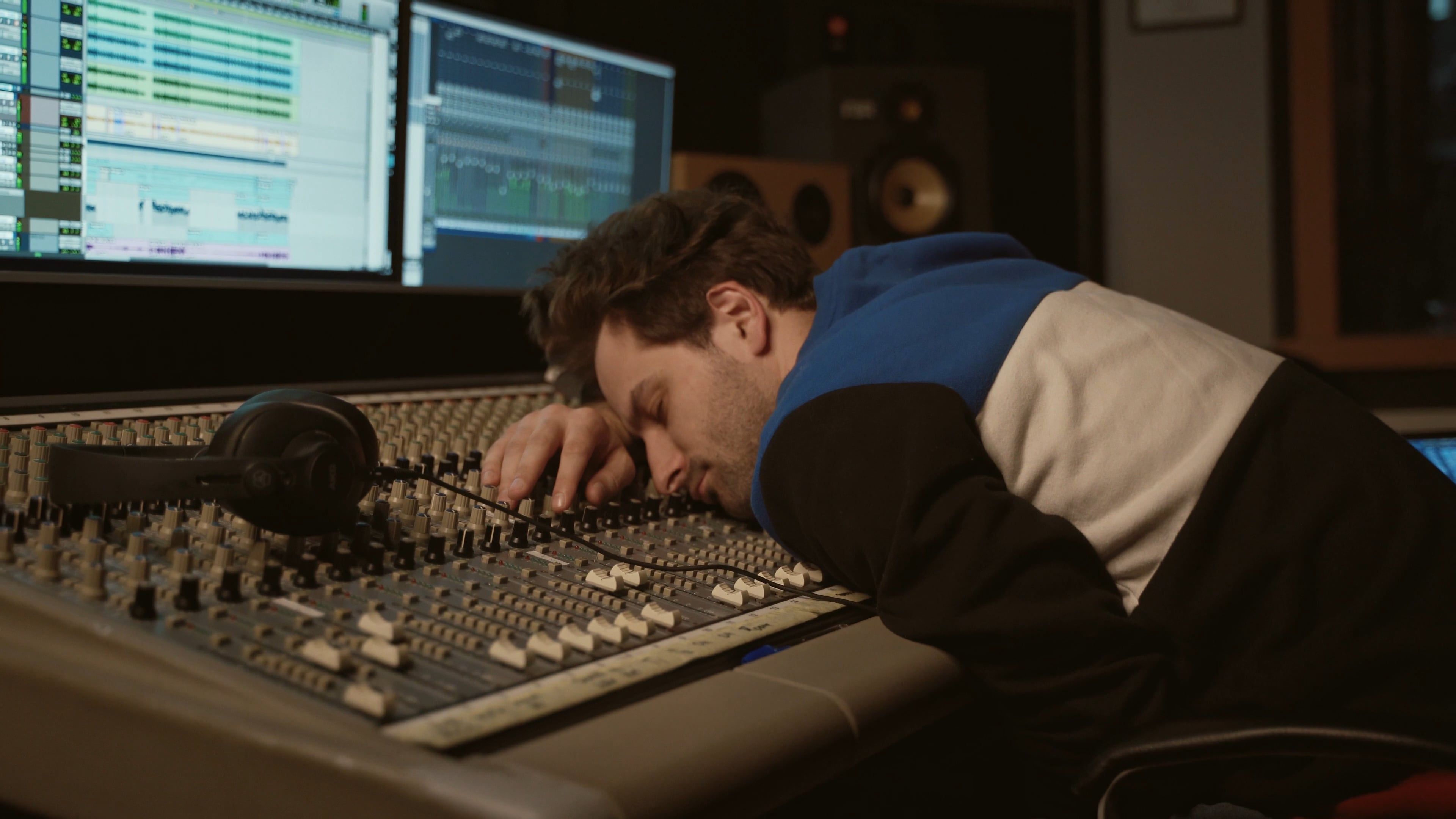 Producing Music Videos, Download The BEST Free 4k Stock Video Footage ...