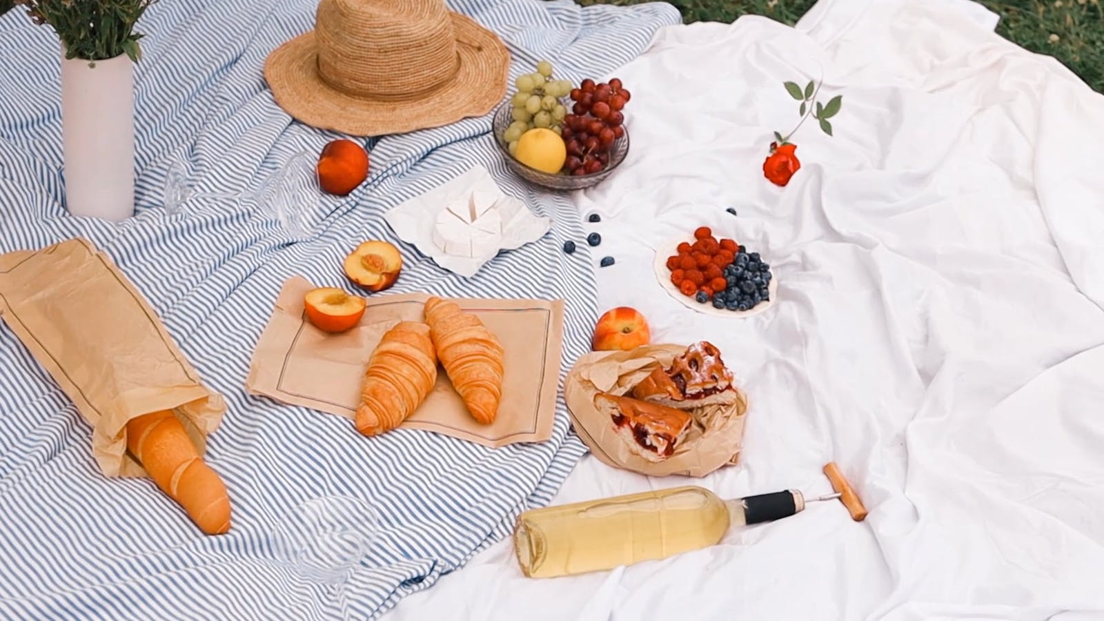 Baguette Pfp Videos, Download The BEST Free 4k Stock Video Footage ...