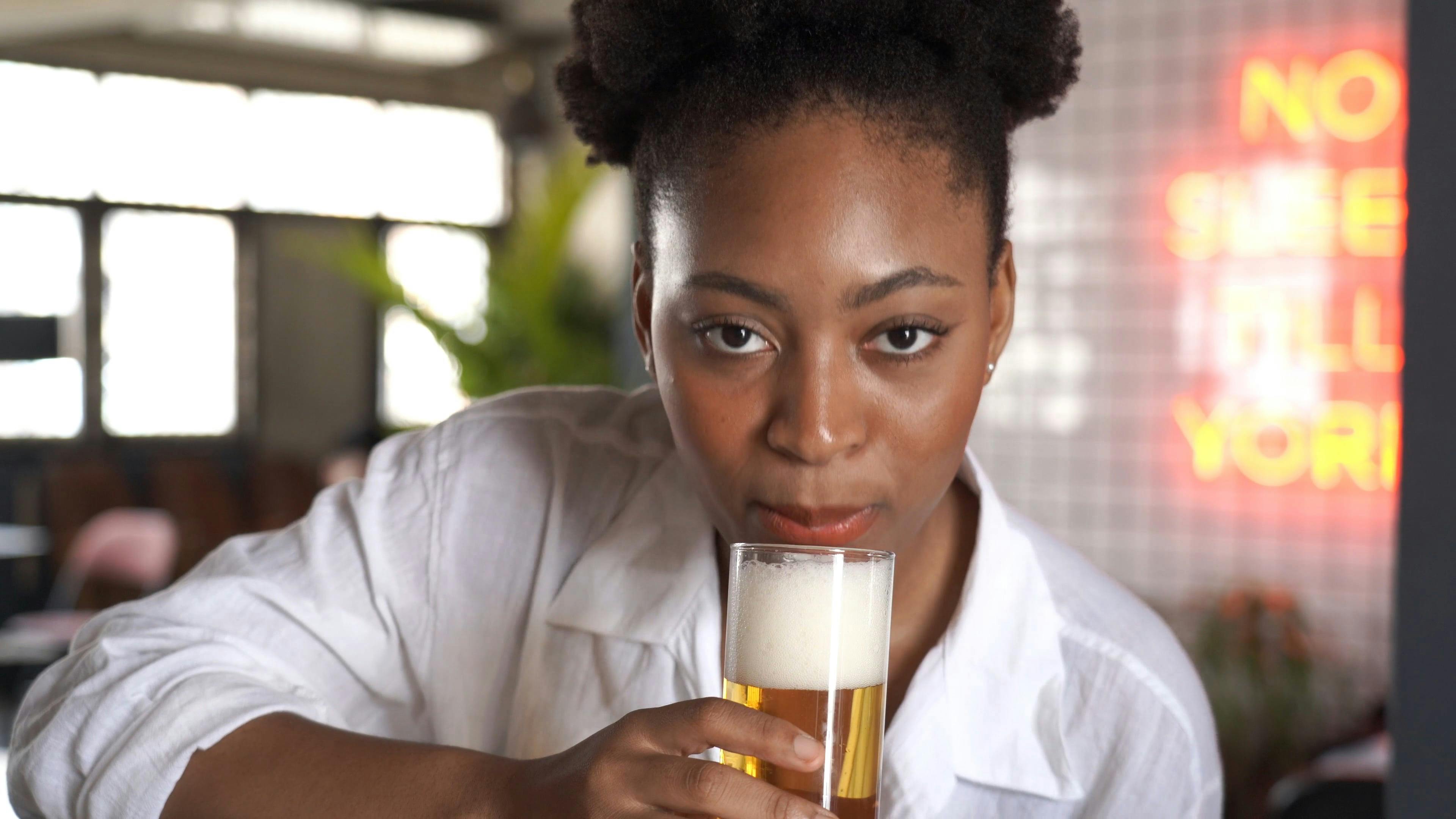 Pub Video Videos, Download The BEST Free 4k Stock Video Footage & Pub ...