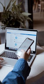 Use Phone Videos, Download The BEST Free 4k Stock Video Footage & Use ...